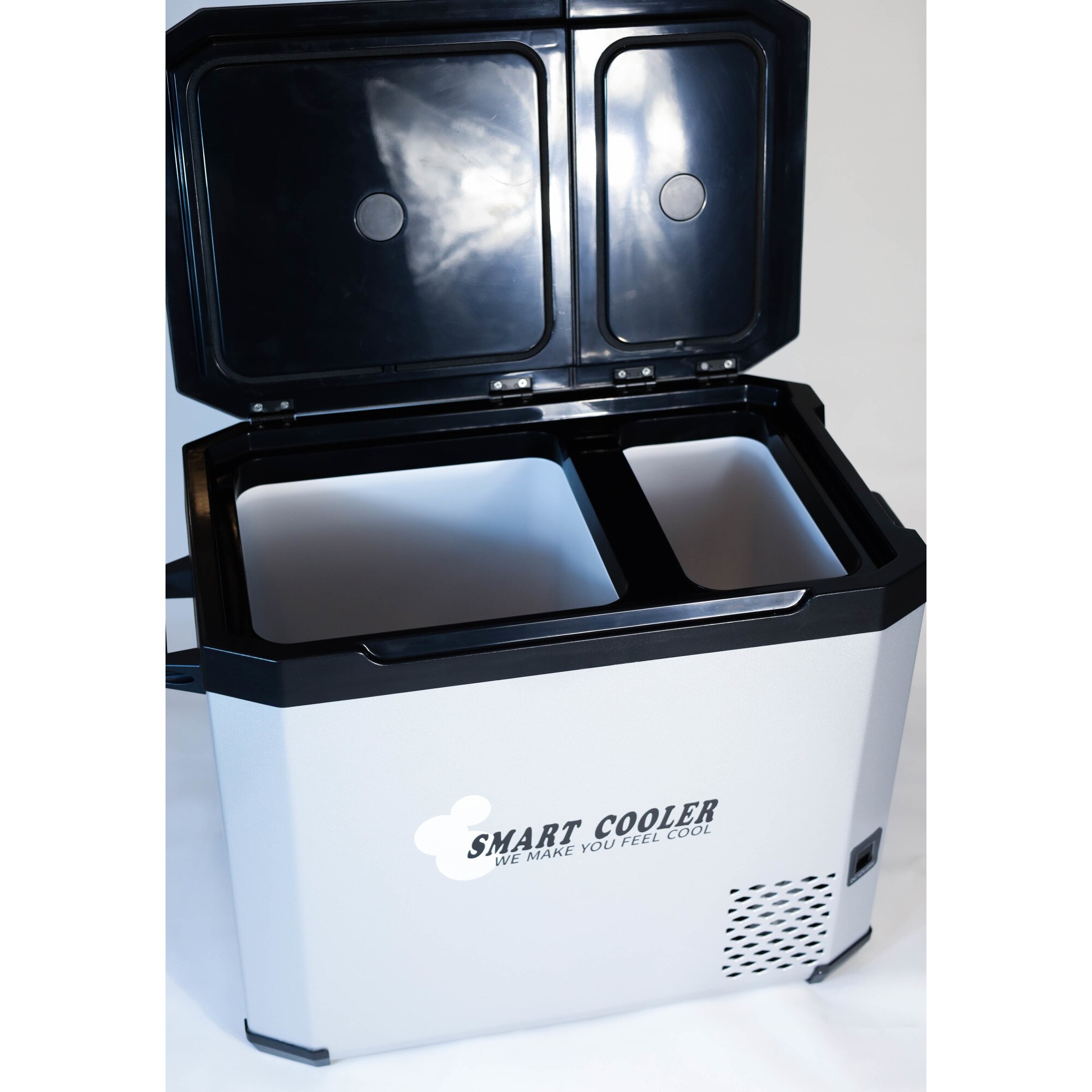 Автомобилен хладилник Smart Cooler, С компресор, С двойна охлаждаща ...
