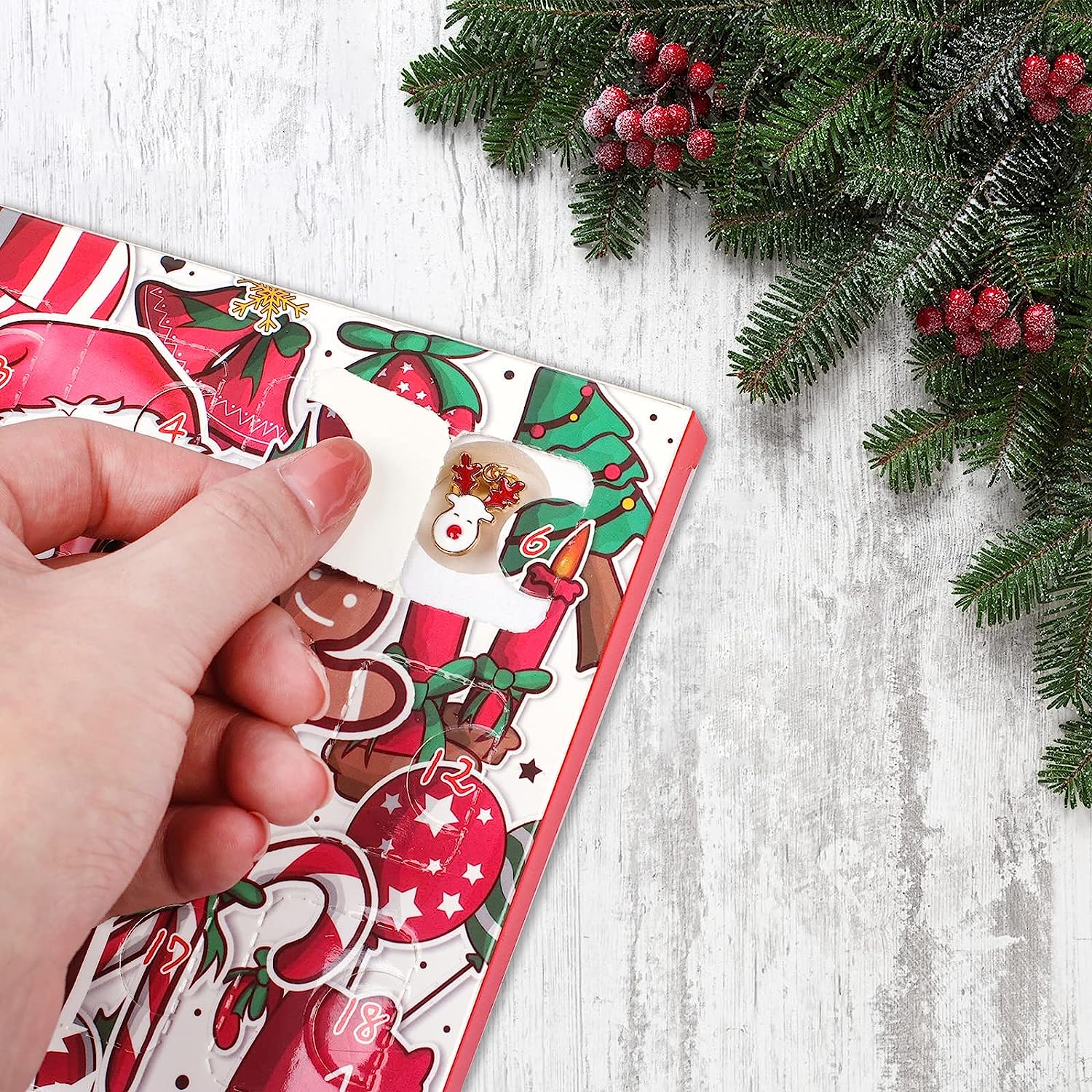 Коледен адвент календар 24 дни сплав от мед цинк кристали с гривна и висулки многоцветен