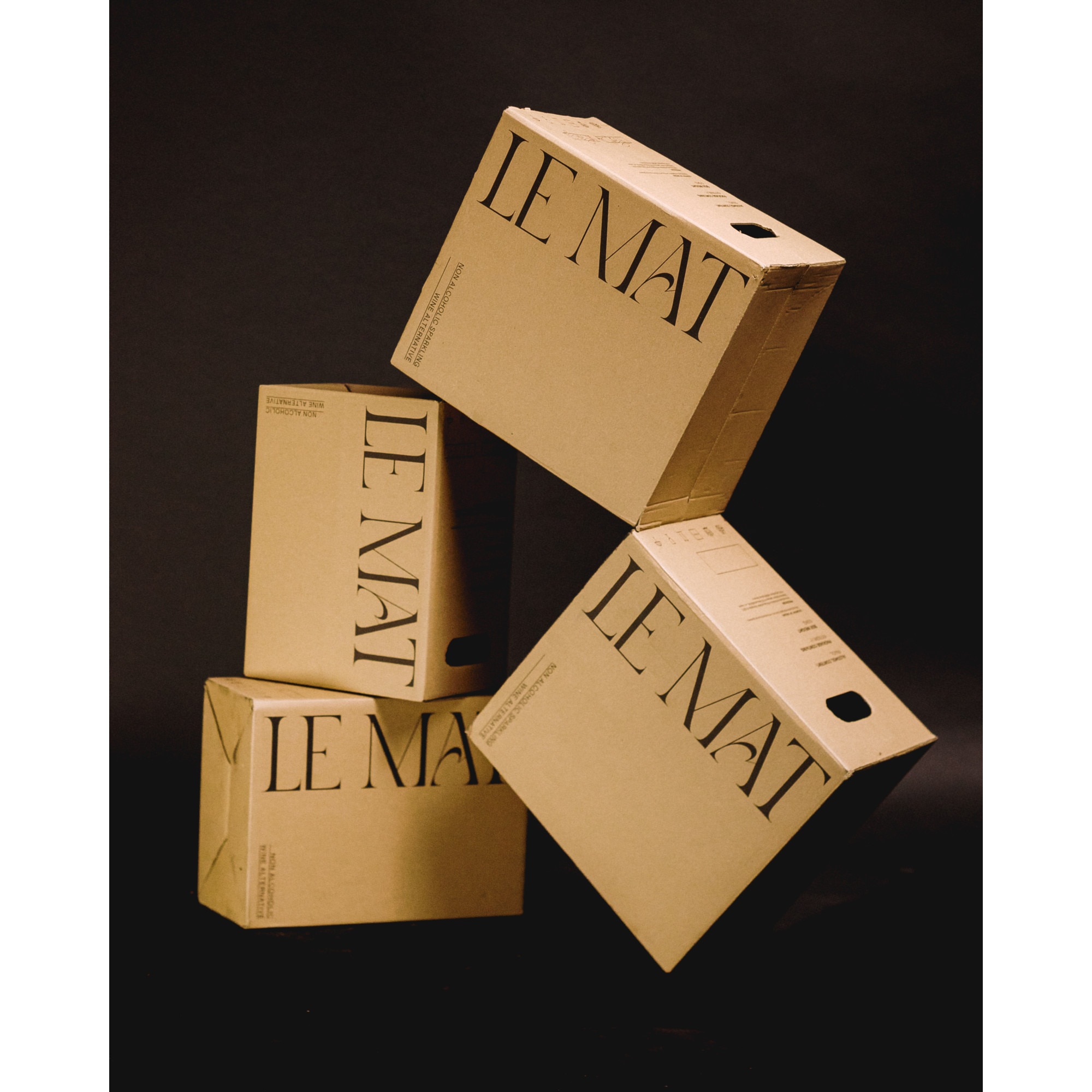 Безалкохолно бяло вино Le Mat, The Summer in Tuscany Case, 6x750 мл ...