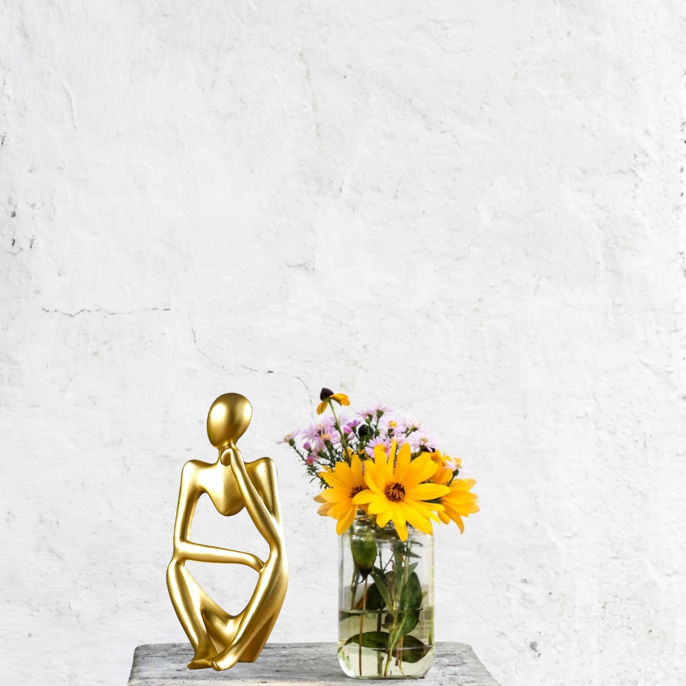 Statueta ornamentala Om Ganditor, material rasina, culoare auriu, stil ...