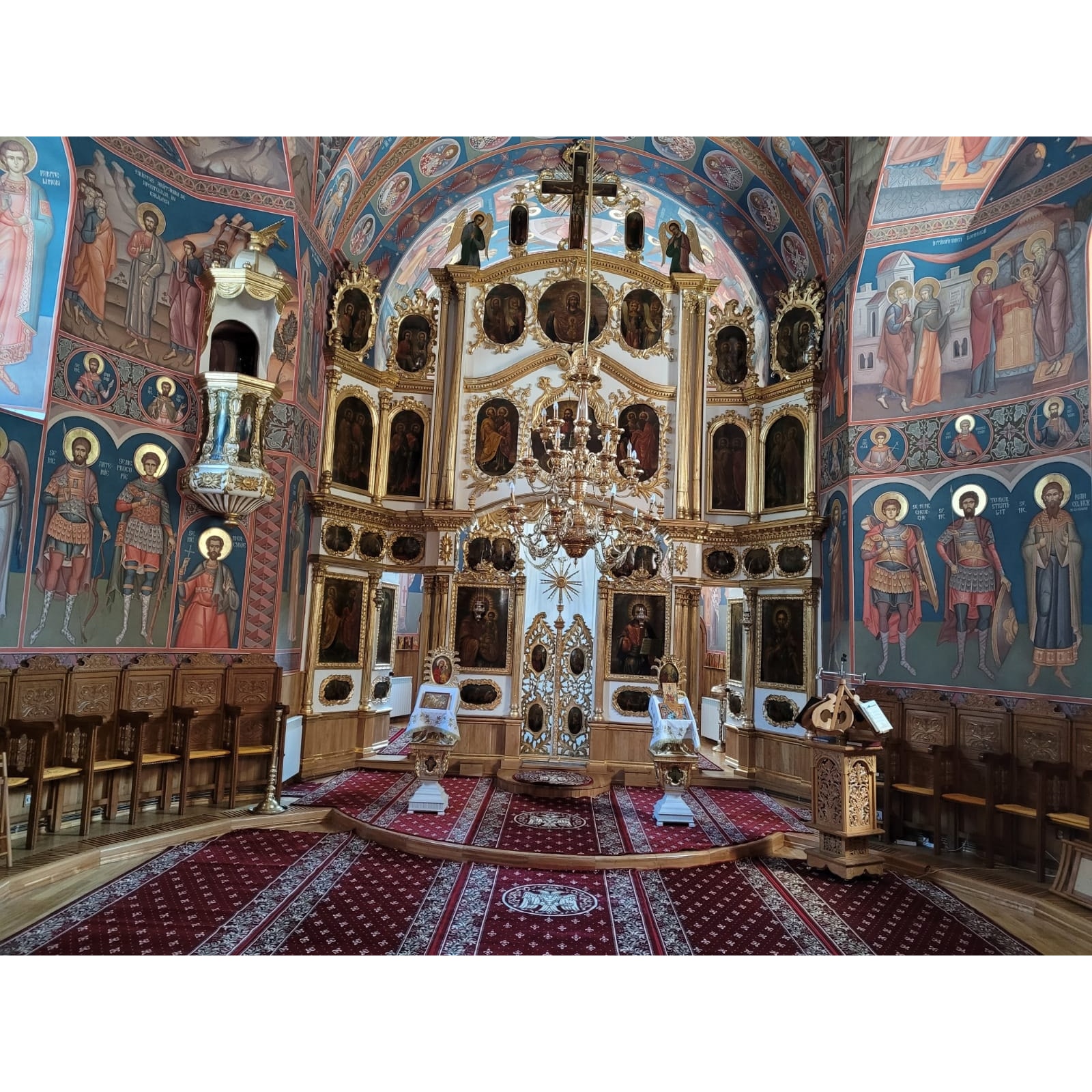 Напречна греда, Църковен модел, Червен, Широчина 100 см Червен 100 x 800 - eMAG.bg