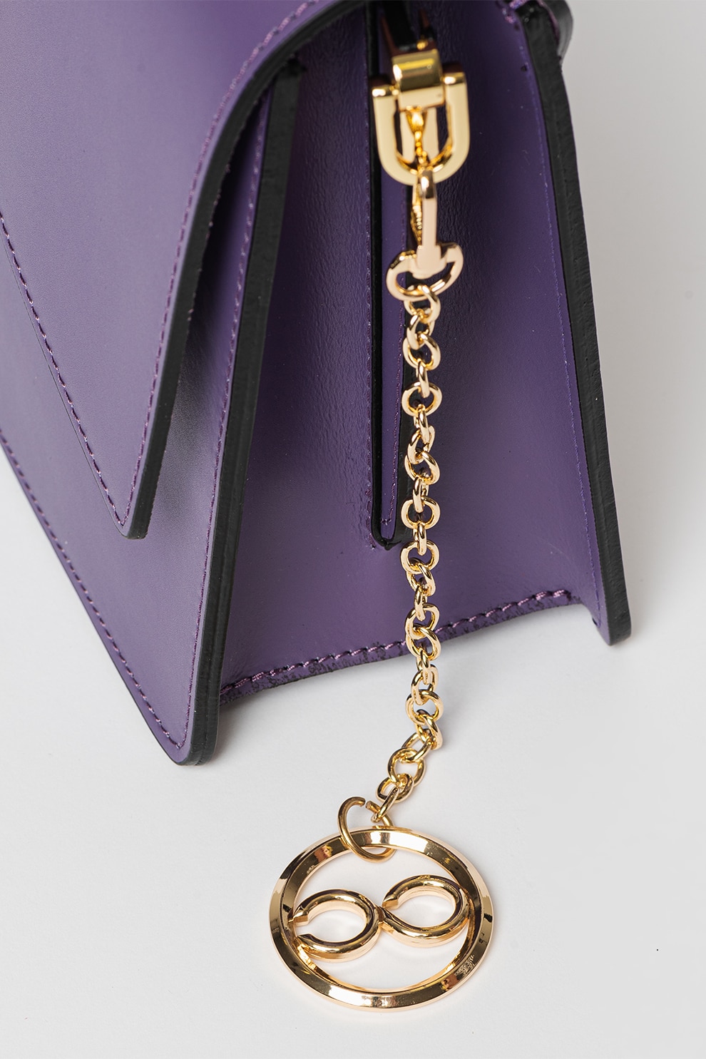 Chiara Canotti, Кожена чанта за рамо с лого, Виолетов - eMAG.bg