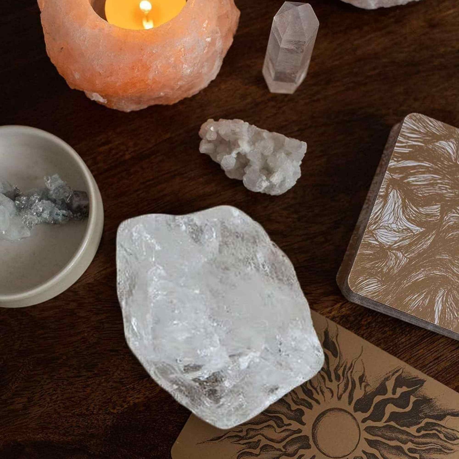 Pietre Brute Naturale din Cuart Transparent - Energie Pura si Protectie ...