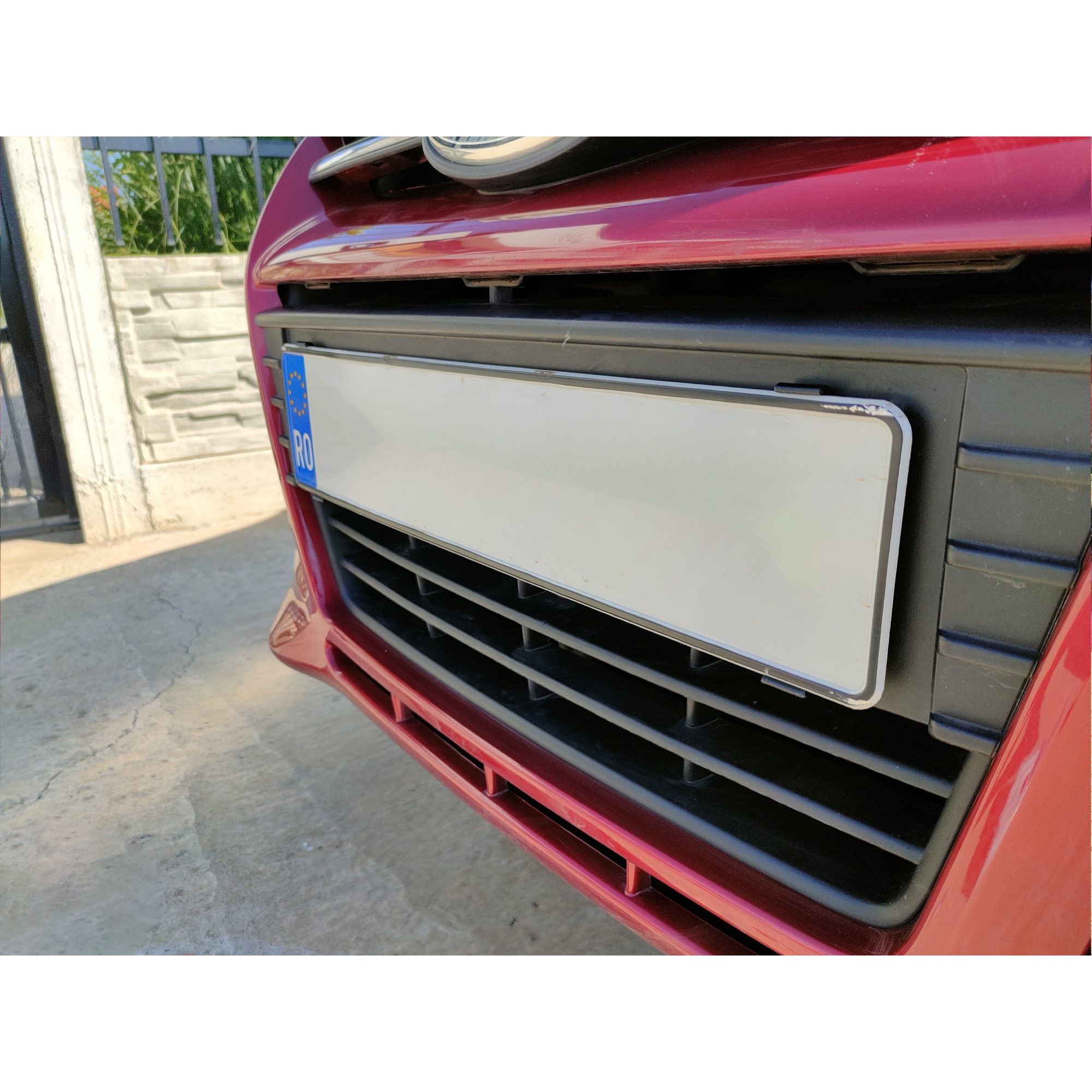 Set suport placute numar inmatriculare auto Super Slim - 4 bucati ...
