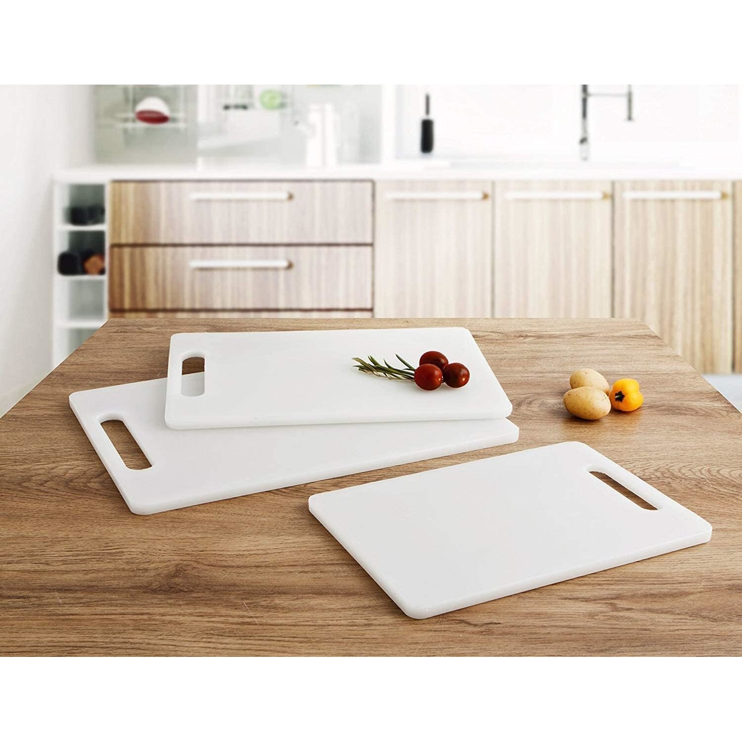 Set Tocator alimente + Cutit, Plastic/Polipropilena, Alb - eMAG.ro