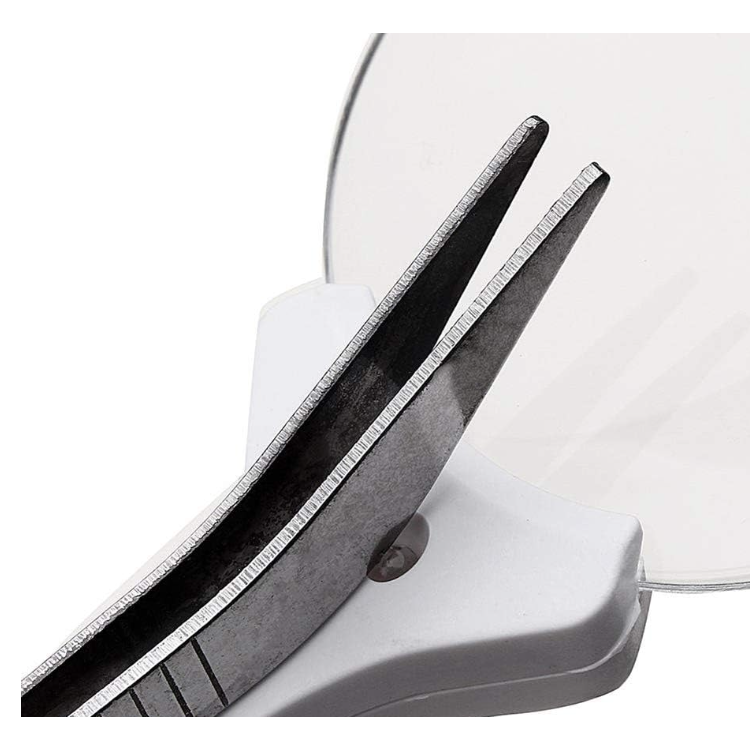 Penseta profesionala cu lupa si 2 leduri 50x5 - eMAG.ro