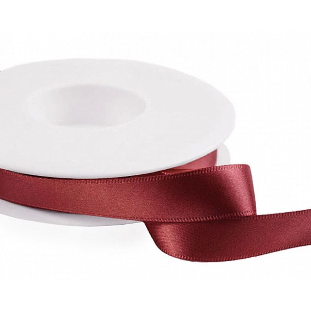 Panglica satinata latime 2 cm 1 rola 22 9 m rosu bordo - eMAG.ro