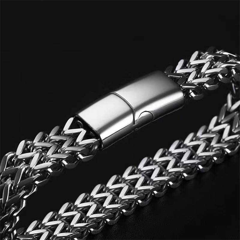 Bratari Barbati Argint, Diva4u, Buton Magnetic, Colorfast, Otel titan ...