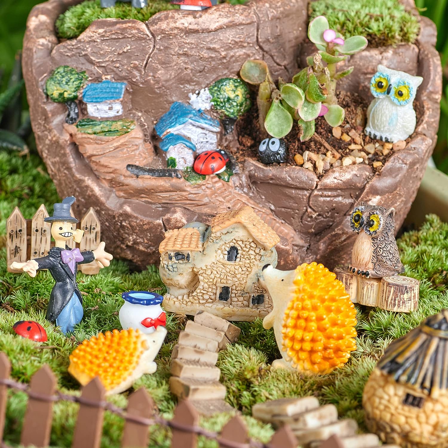 Set de accesorii de gradina in miniatura, cu dinozauri, animale de ...