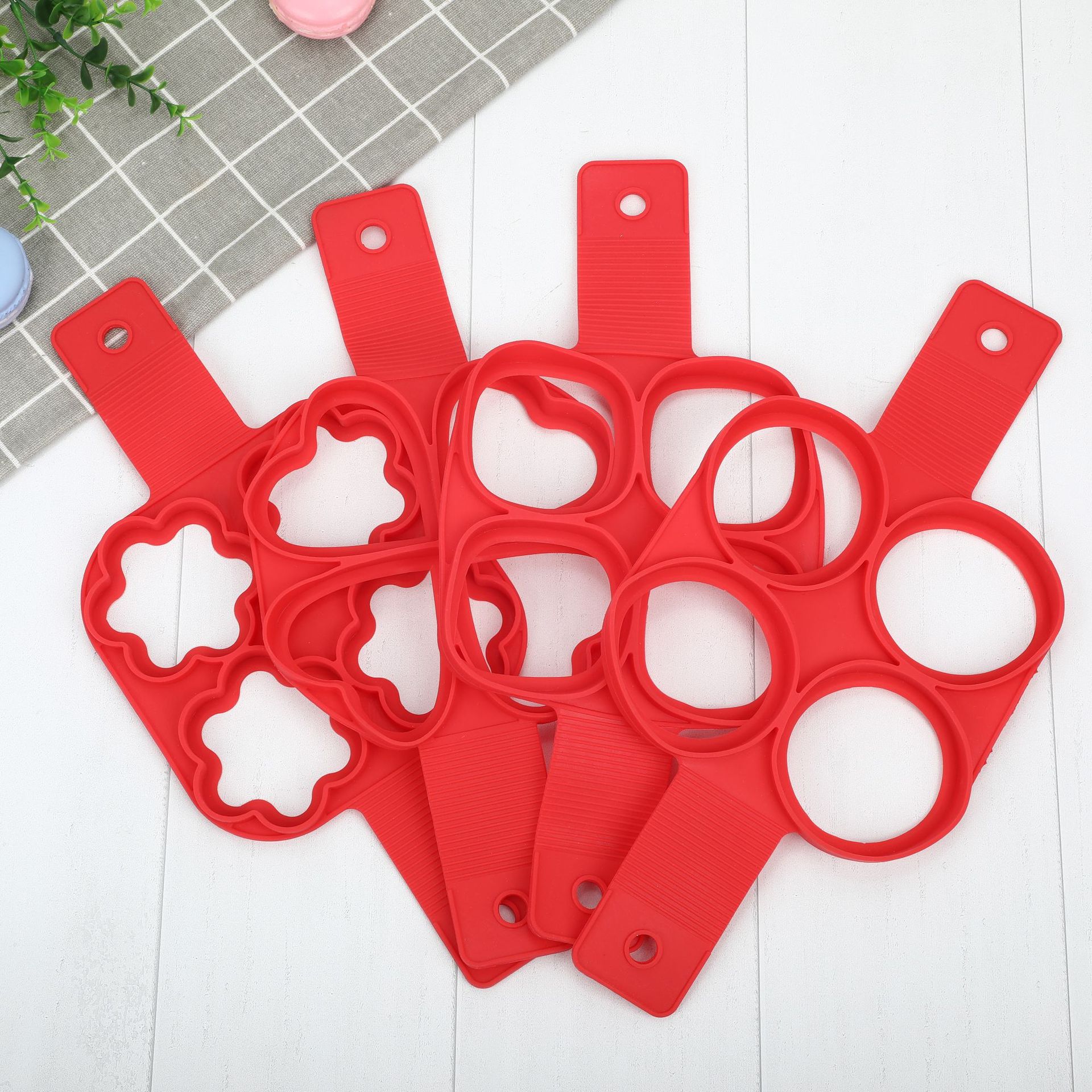 Set 4 forme pentru prajituri, Silicon, 34.5x16x1.5cm, Rosu - eMAG.ro