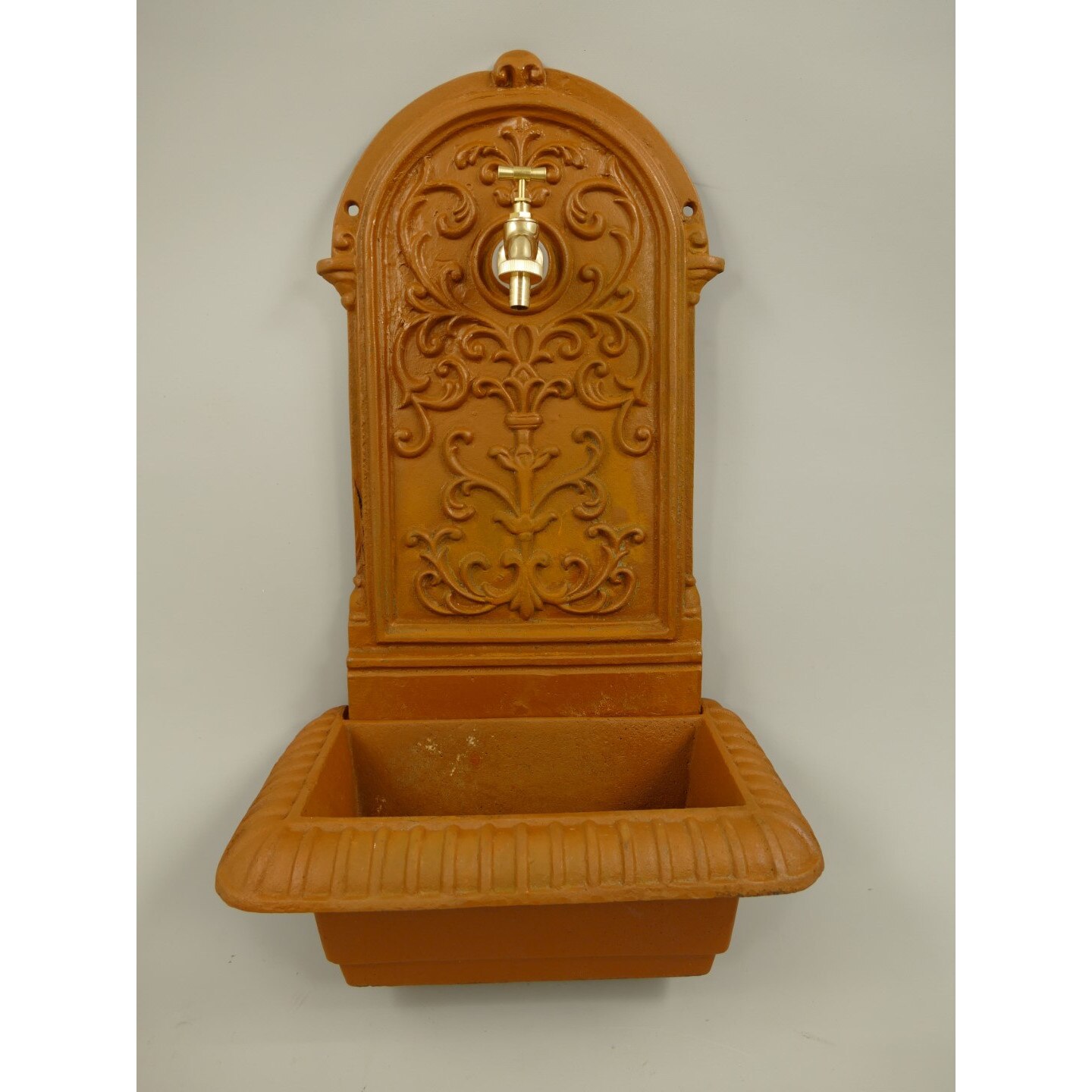 Fantana de perete din fonta, ruginiu, H 65 cm - eMAG.ro