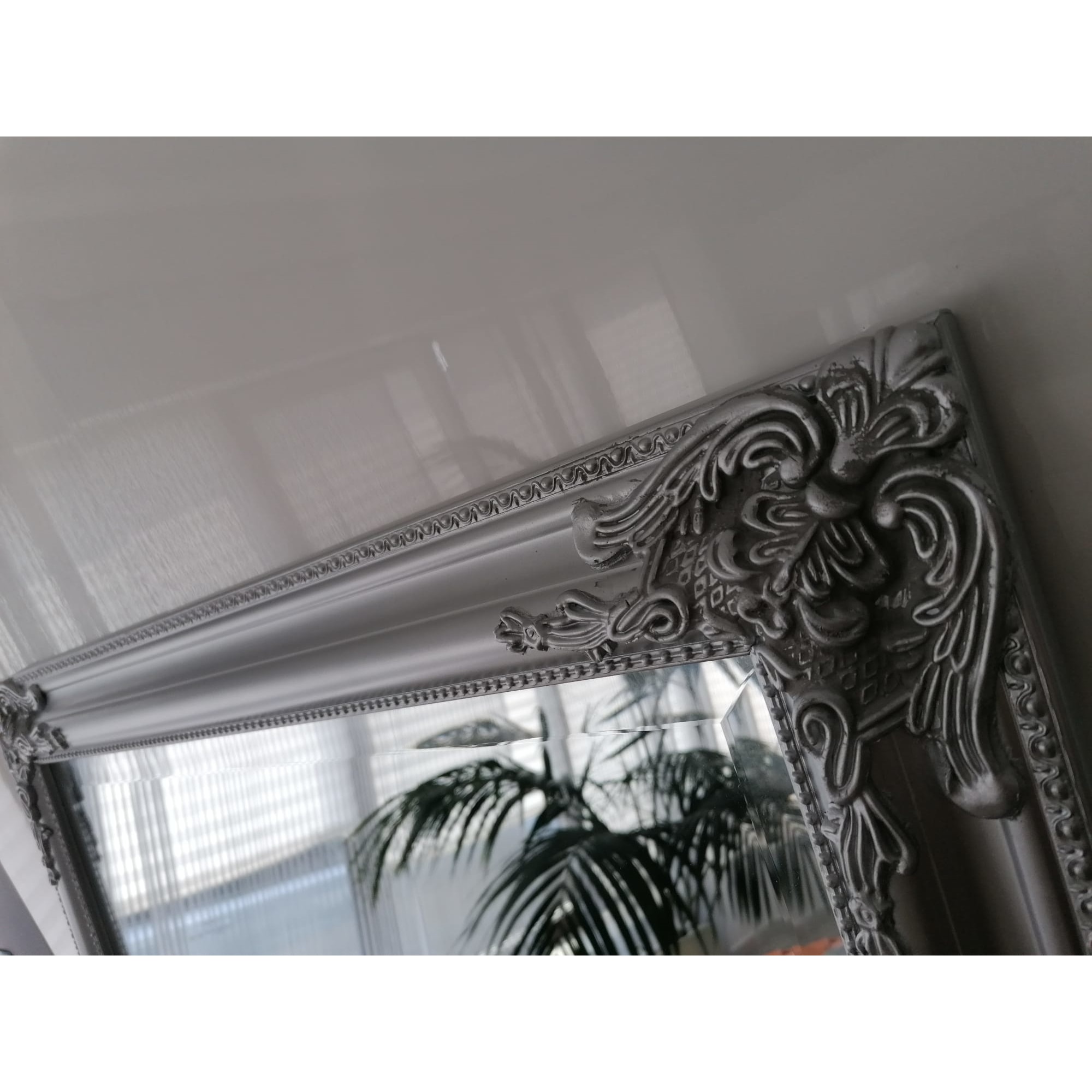 Oglinda decorativa de perete, stil Baroc / Vintage, Argintie, 162cm x ...