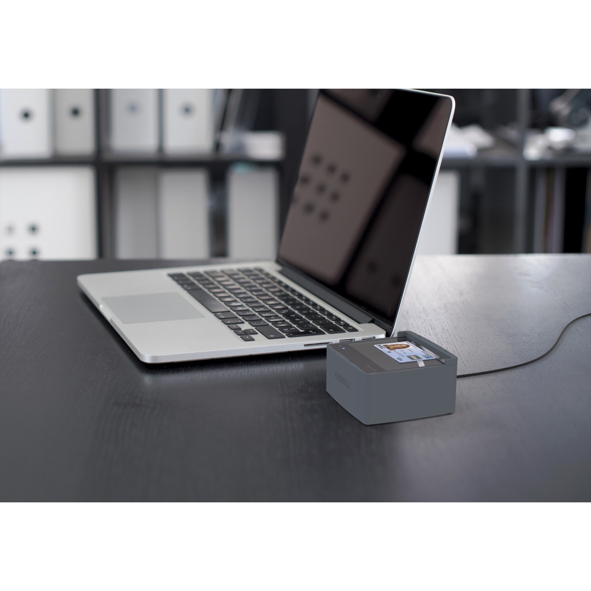 Scanner documente de identitate Desko Icon, OCR full-data reader - eMAG.ro