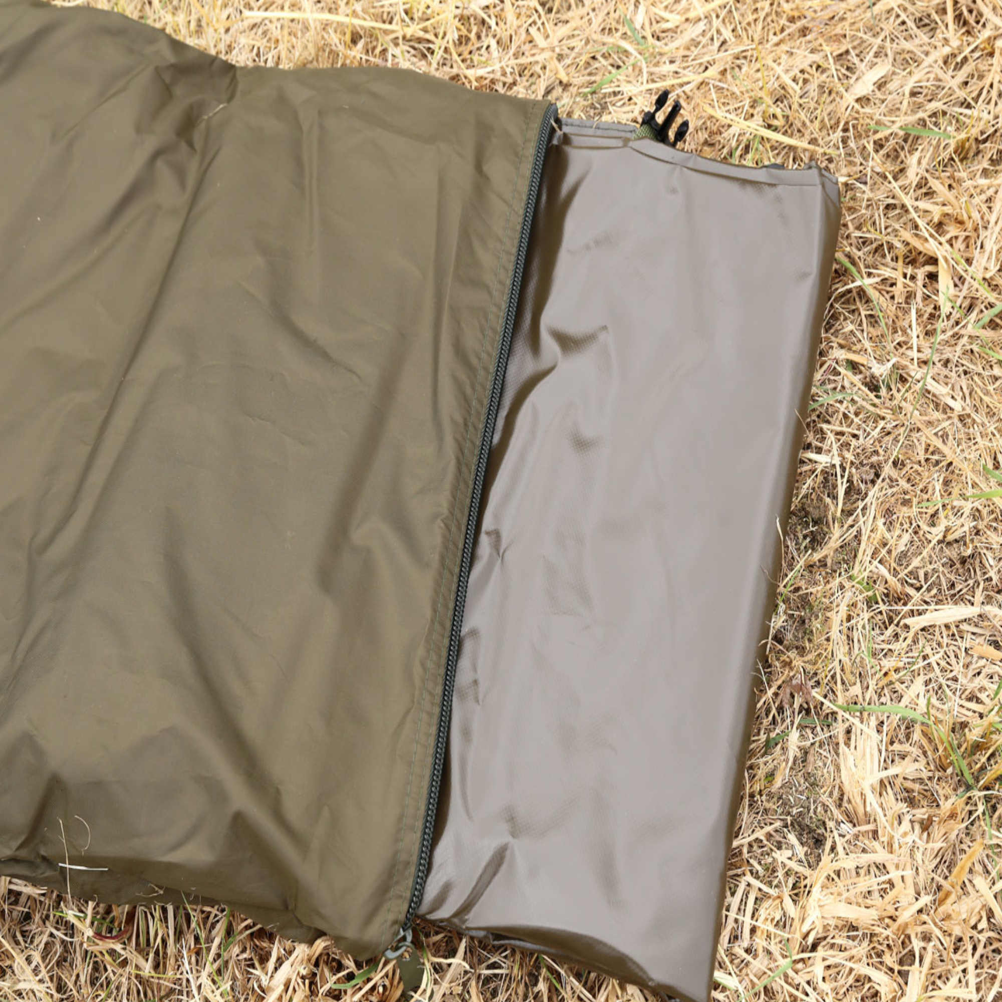 Cort Pescuit, Fox R-Series Bivvy, 1 persoana, Kaki - eMAG.ro
