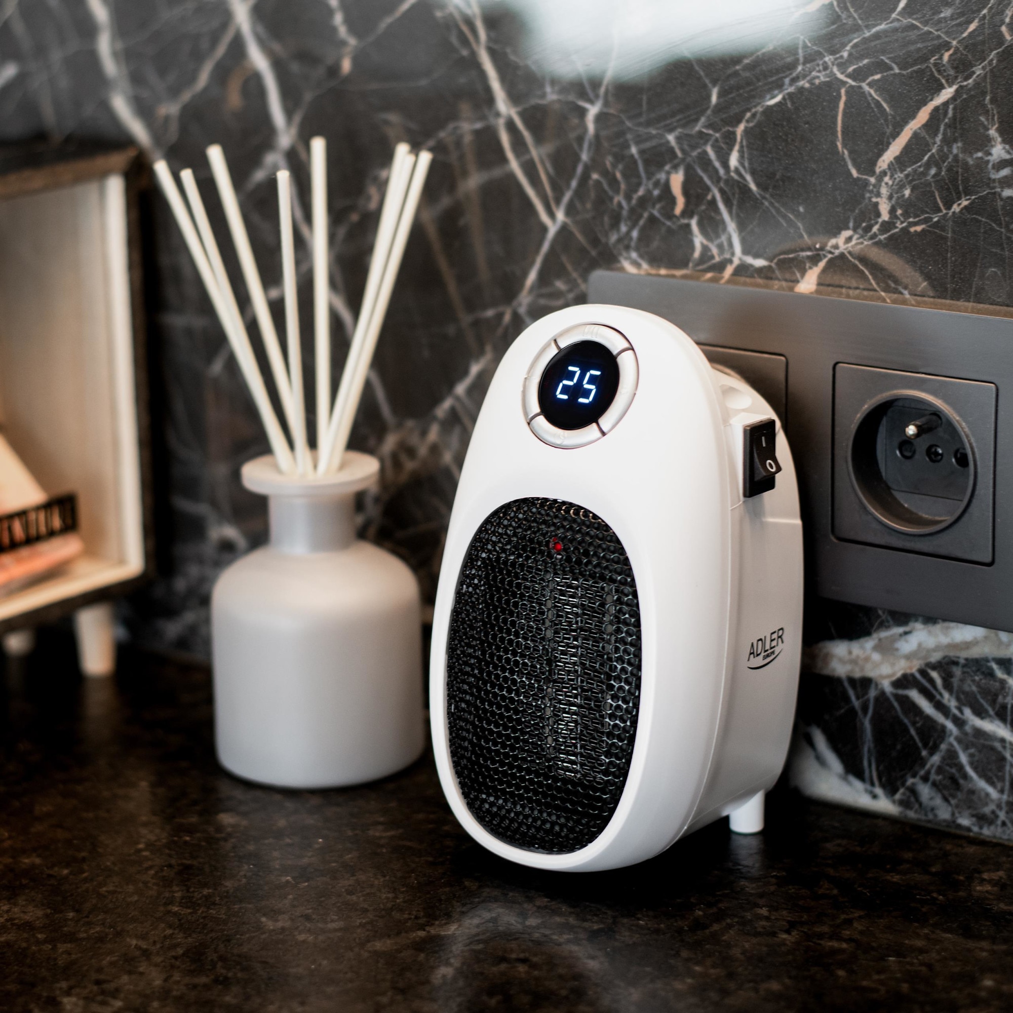 Mini incalzitor electric, ADLER, Alb - eMAG.ro