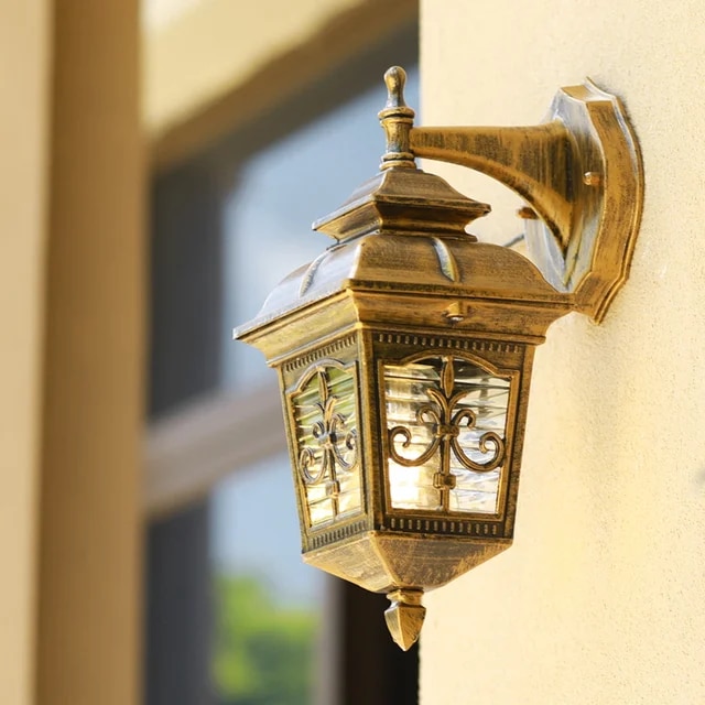 Aplica de exterior tip felinar, bec E27 max 60W, Auriu antic, IP65 ...