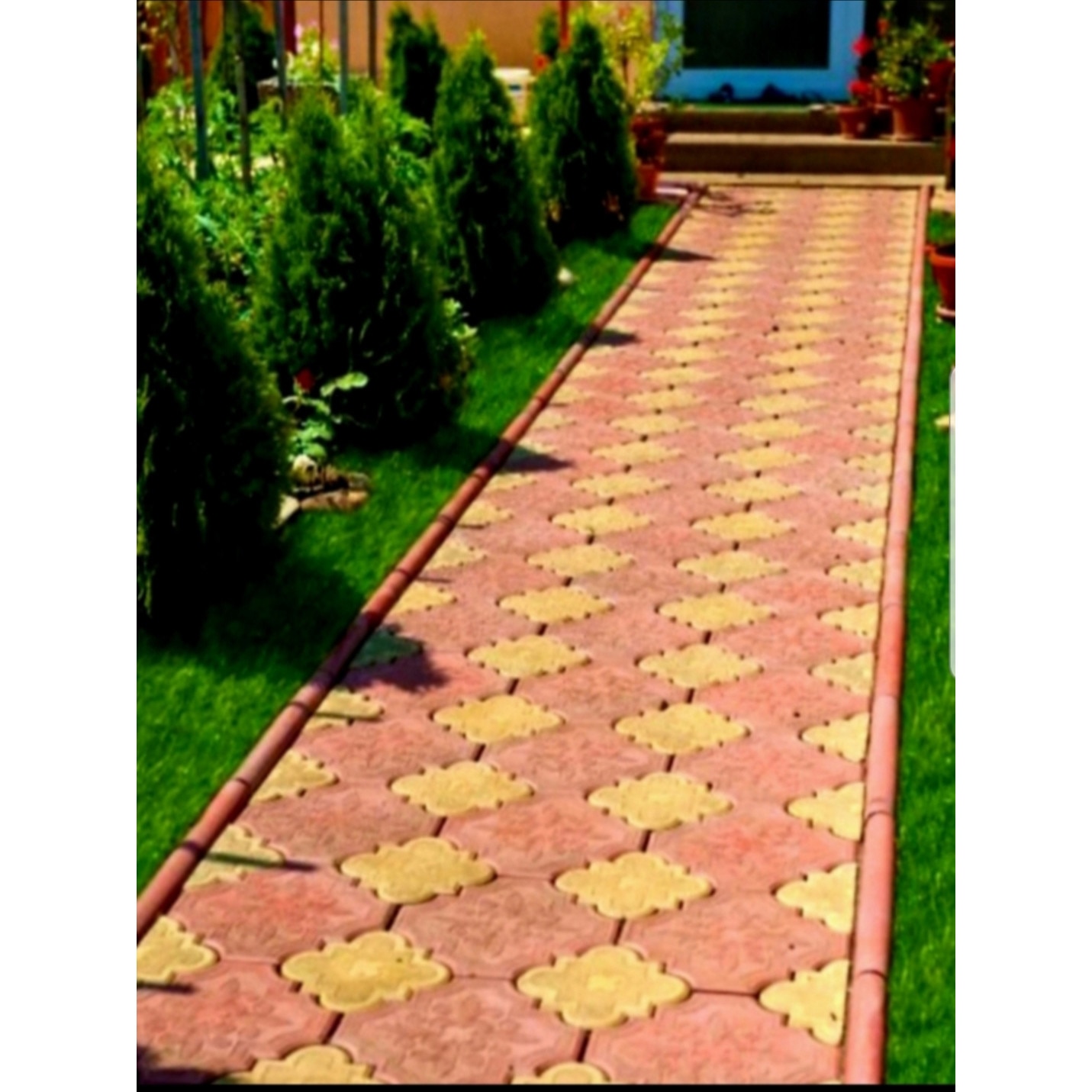 Set 30 matrite pavaj si o bordura si 1 rigola 2 jumatati, Model Floare ...