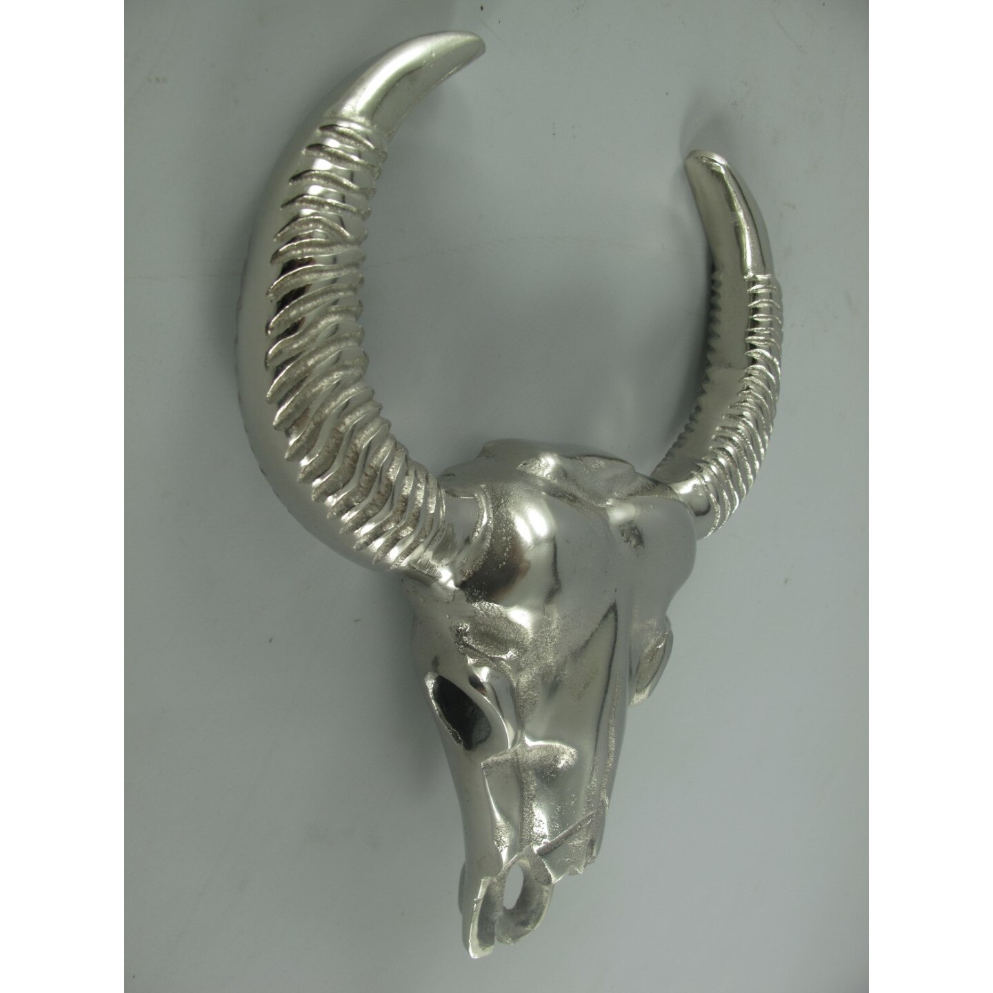 Decoratiune de perete, model cap de vaca aluminiu, argintiu - eMAG.ro