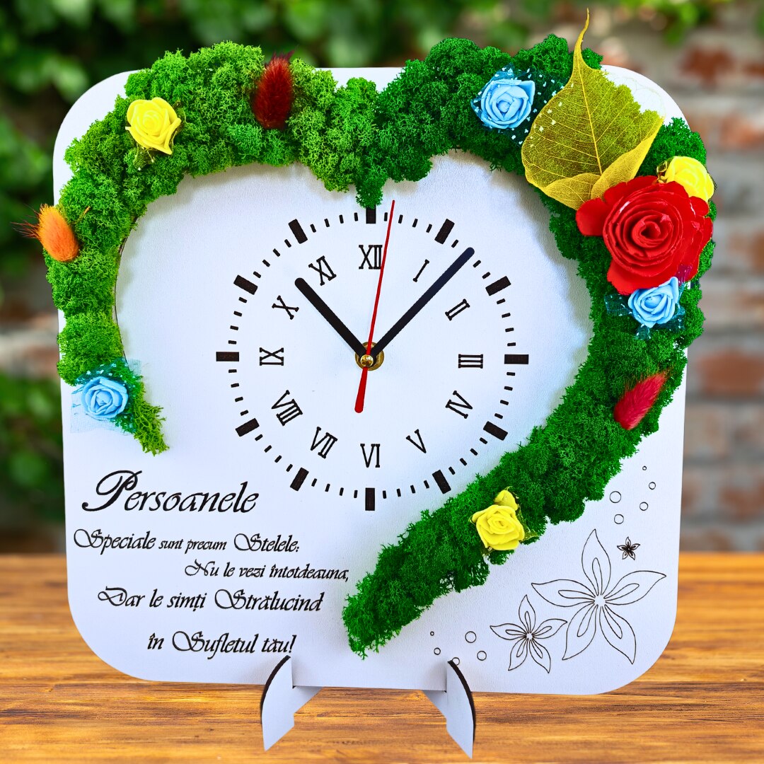 Ceas decorativ perete cu licheni stabilizati naturali, personalizat cu ...
