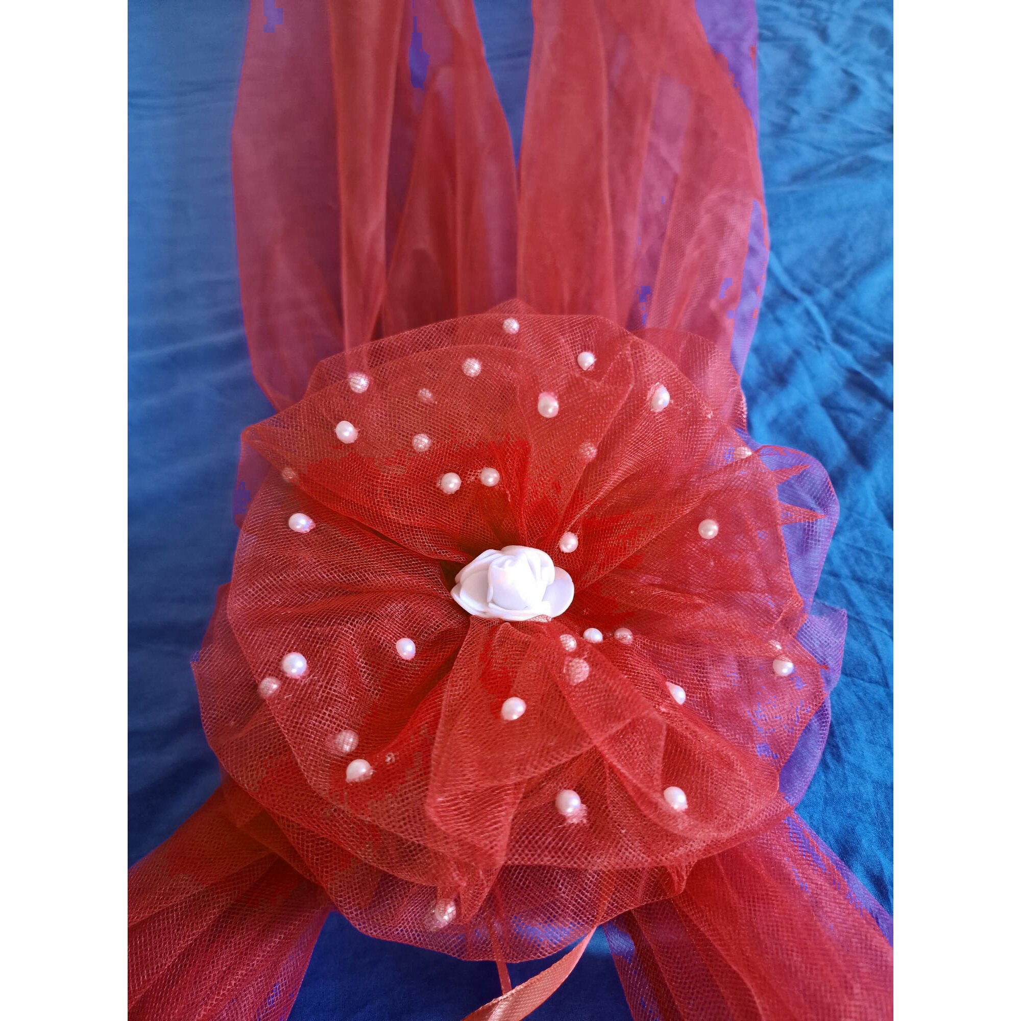 Aranjament masina nunta cu pampon cu perle, tull rosu - eMAG.ro