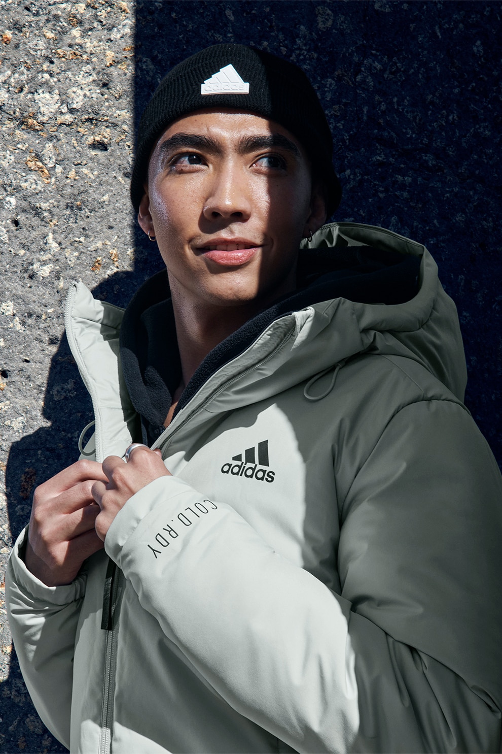 adidas Sportswear, Geaca cu umplutura de puf si gluga Traveer, Gri ...