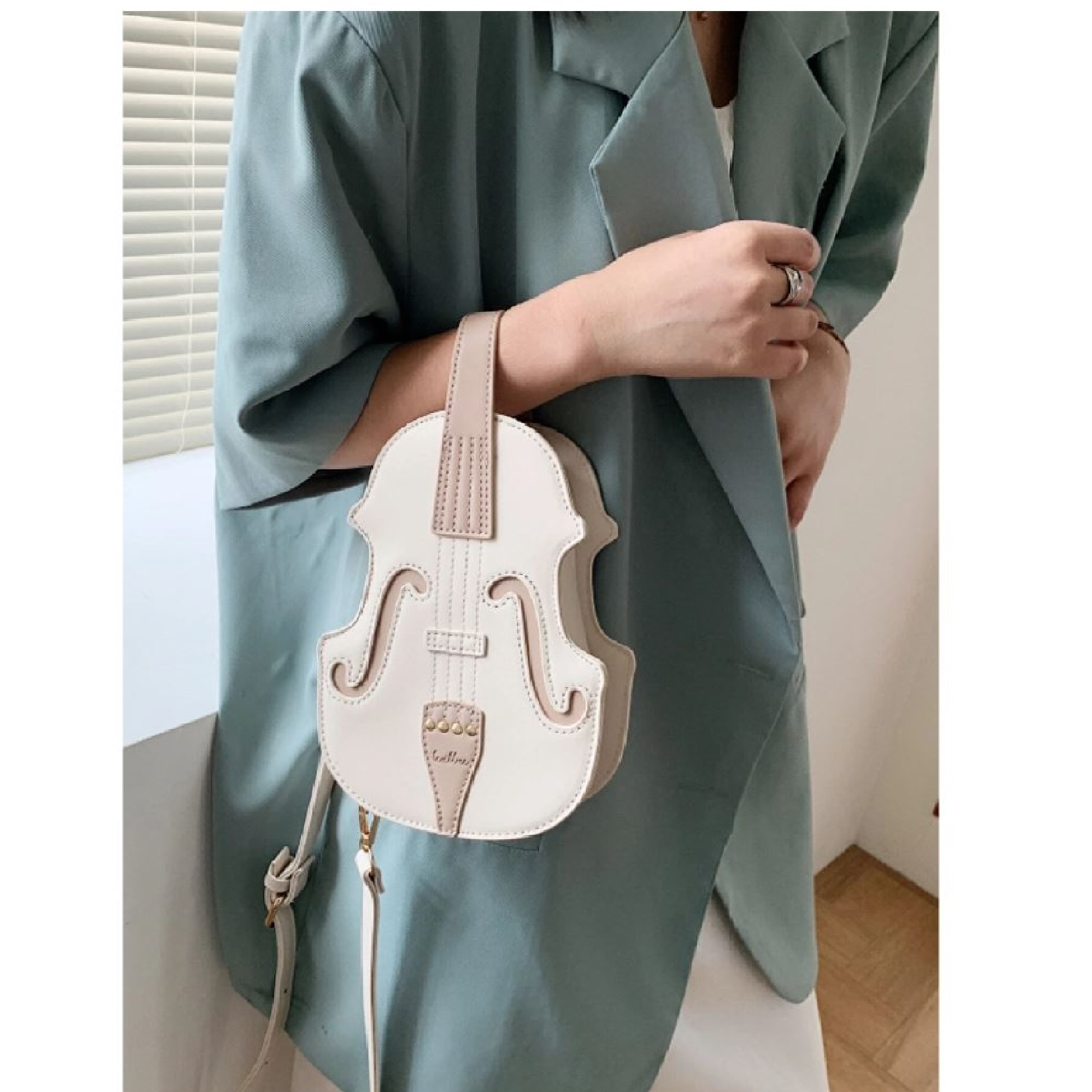 Geanta mini cu design unic de vioara, detalii cusute in relief, 22x16x6 ...