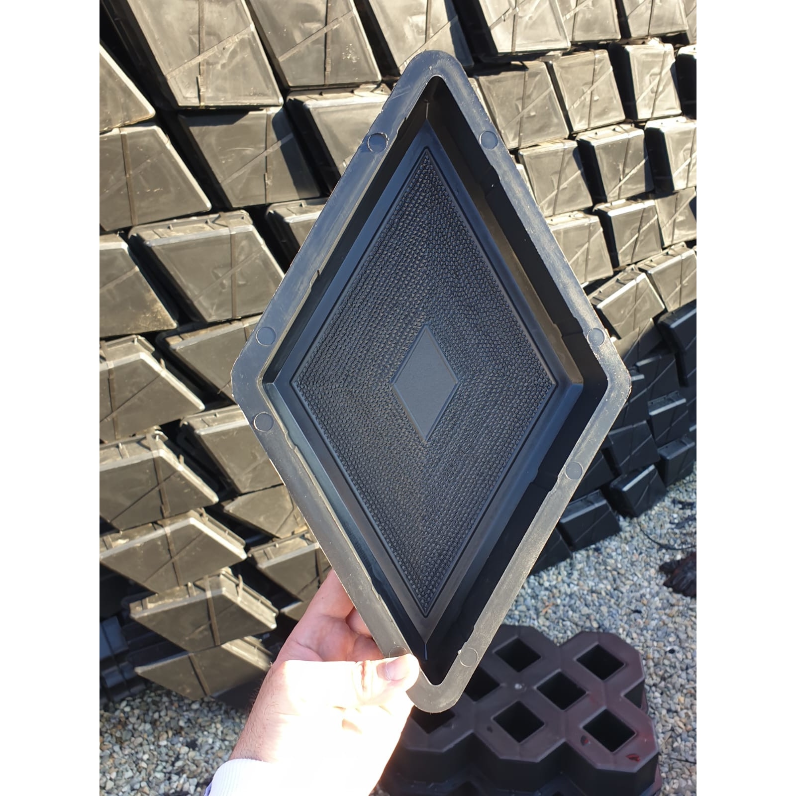 Set 60 Matrite Pavaj, 1 bordura, 1 Rigola, 1 piatra cdecotrativa, 1 ...