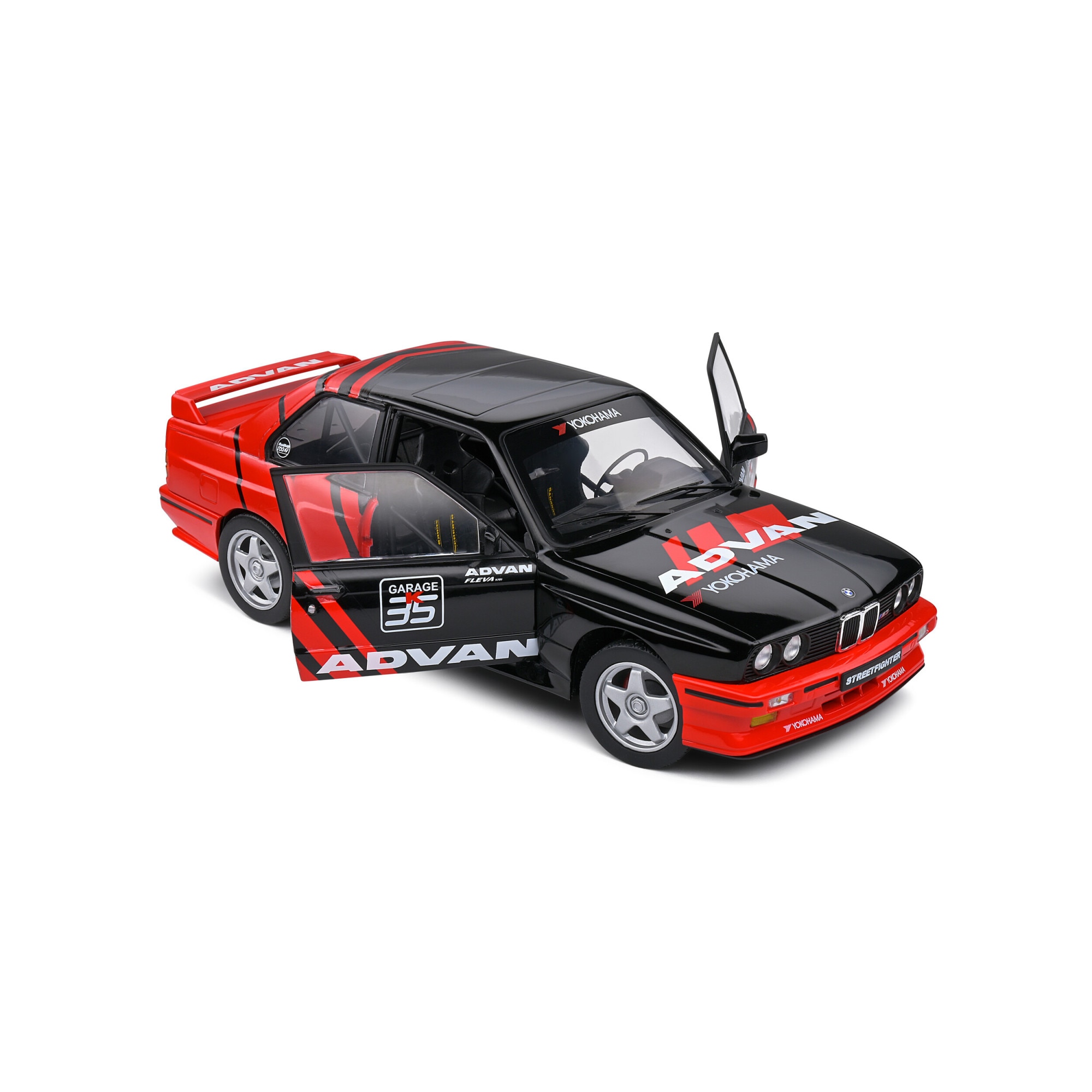 Macheta auto BMW E30 M3 Drift Team ADVAN 1990,1:18, Solido - eMAG.ro