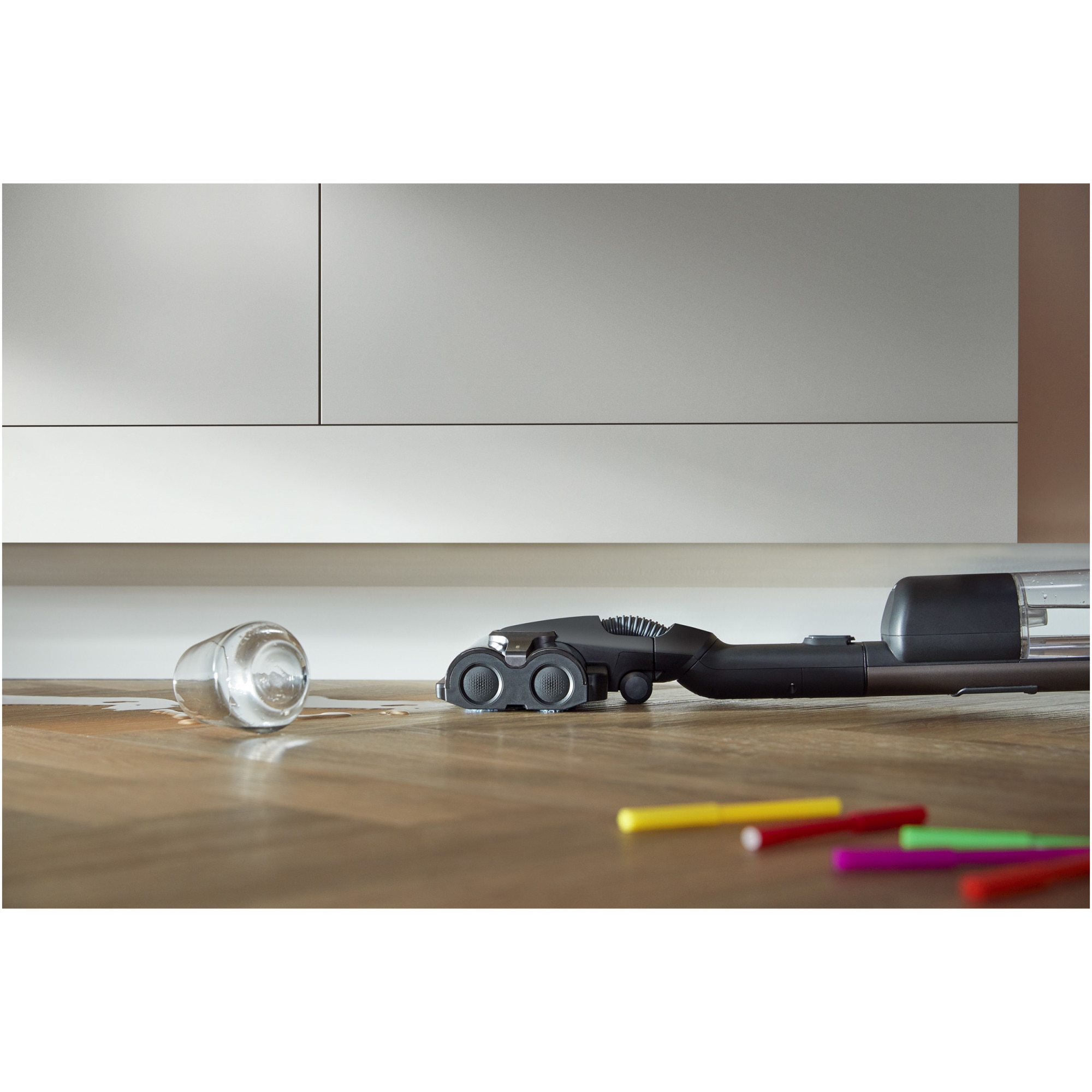 Aspirator vertical Philips XW9383/01 Aqua Trio, seria 9000, aspira si ...