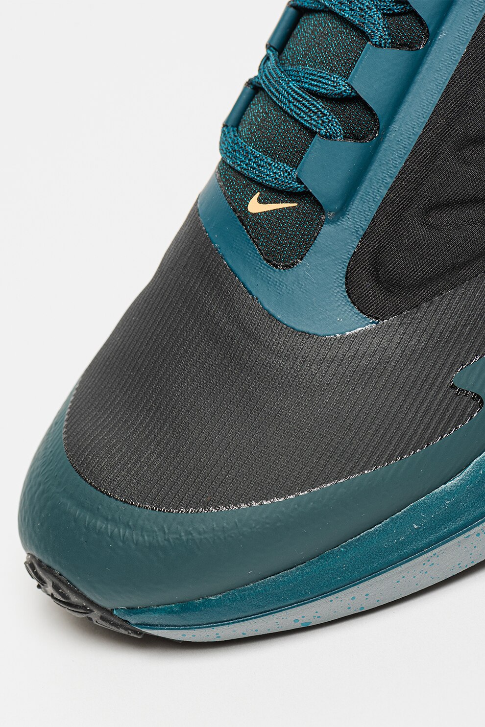 Nike, Спортни обувки Air Winflo 9 Shield за бягане, Оранжев, черен ...