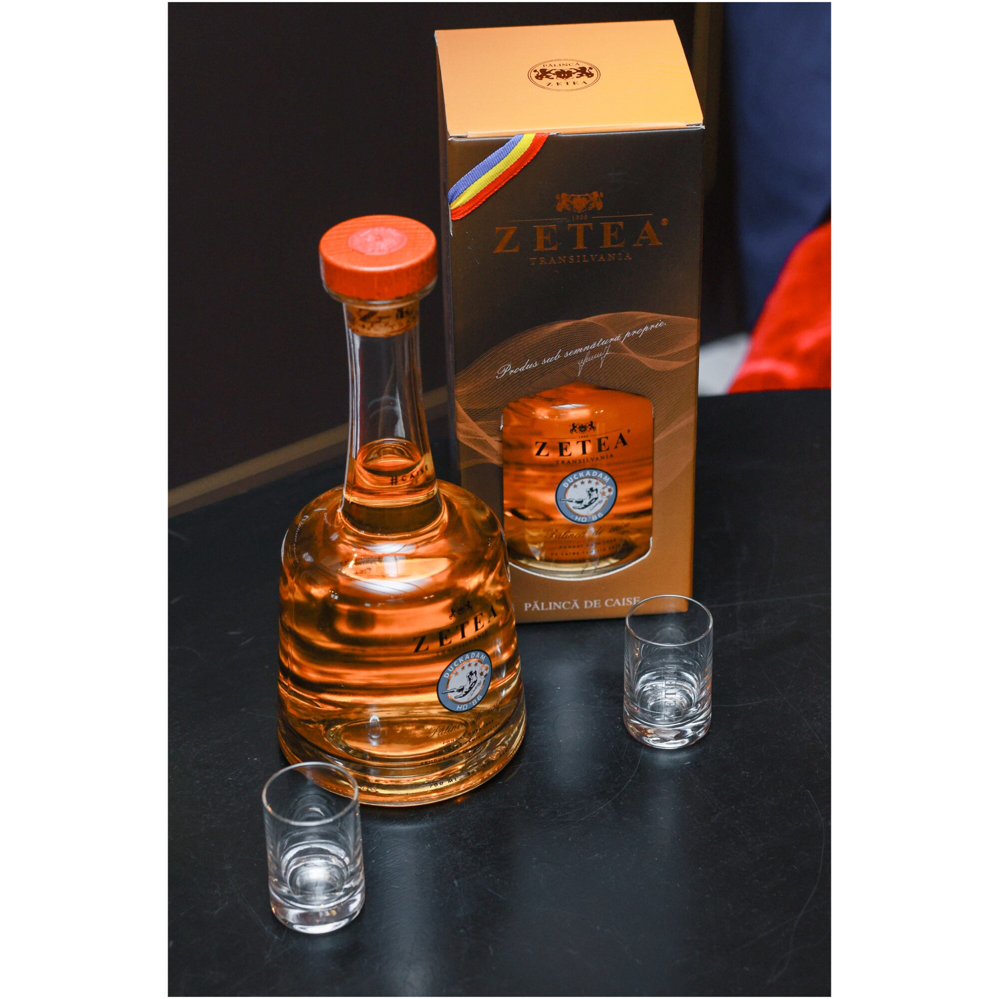 Palinca Helmut Duckadam, 0.7l - eMAG.ro