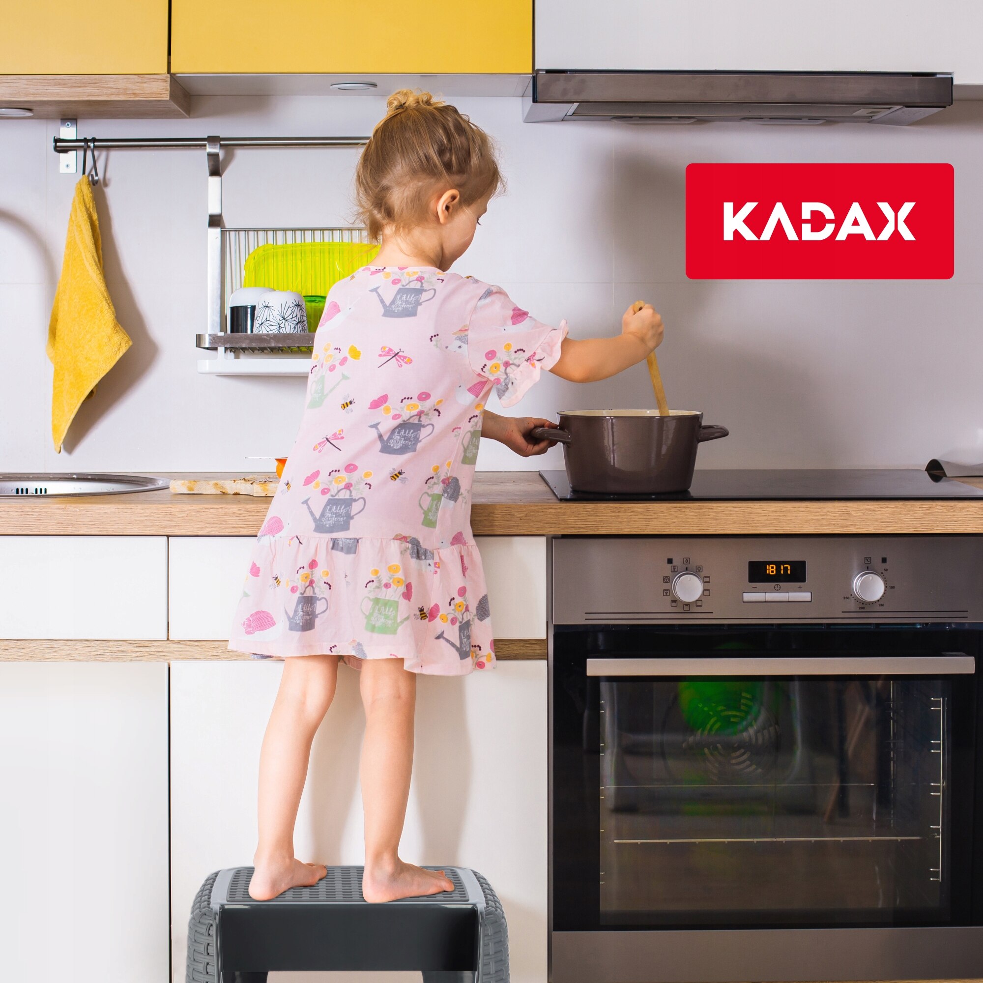 Scaun inaltator, Kadax, Plastic, 46x44x48.5 cm, Gri - eMAG.ro