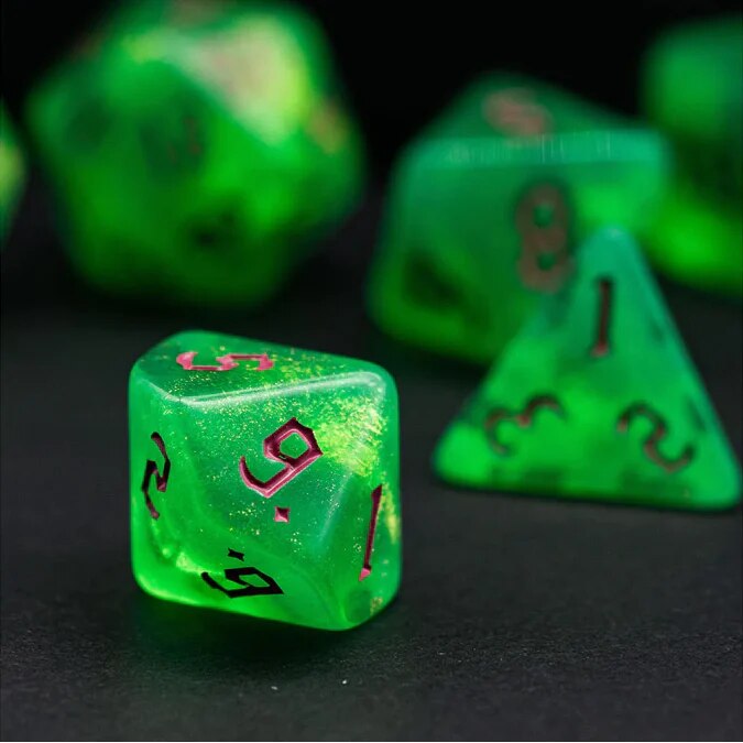 Set 7 Zaruri D&D, Fel-Infused Green - eMAG.ro
