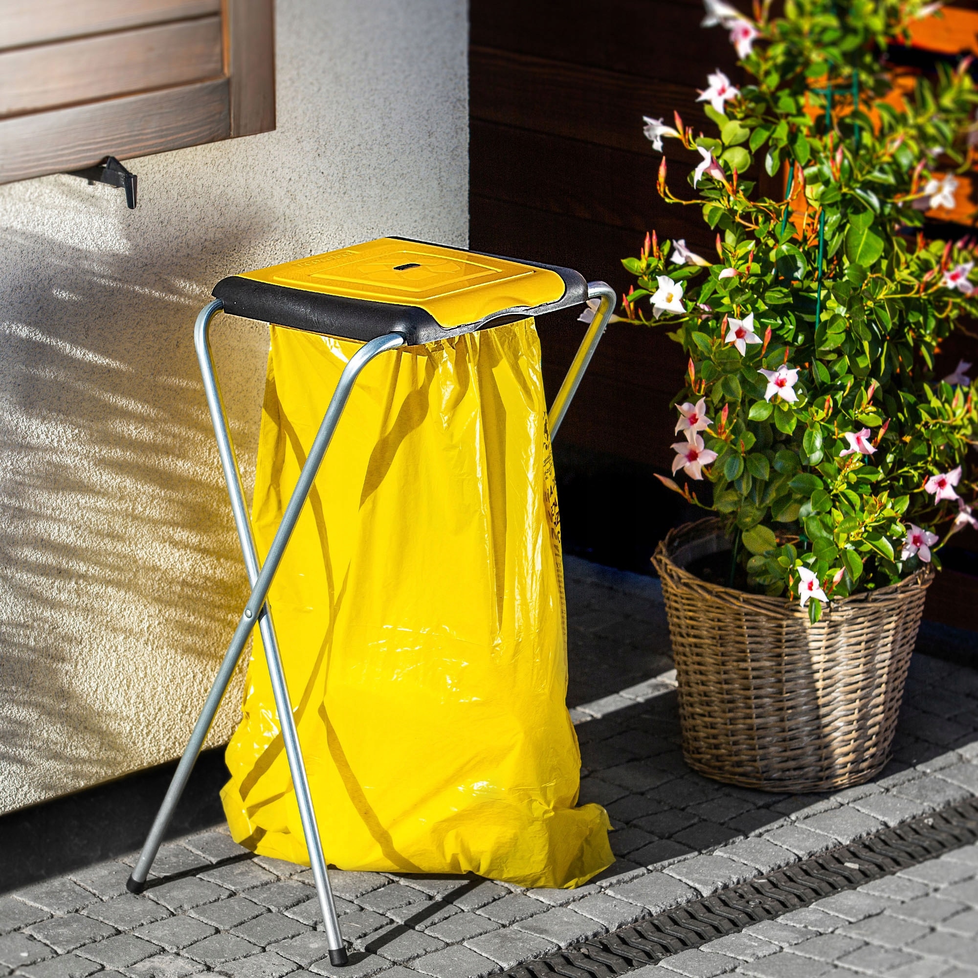 Suport pentru saci de gunoi, Kadax, + cadru de gunoi, plastic/otel ...