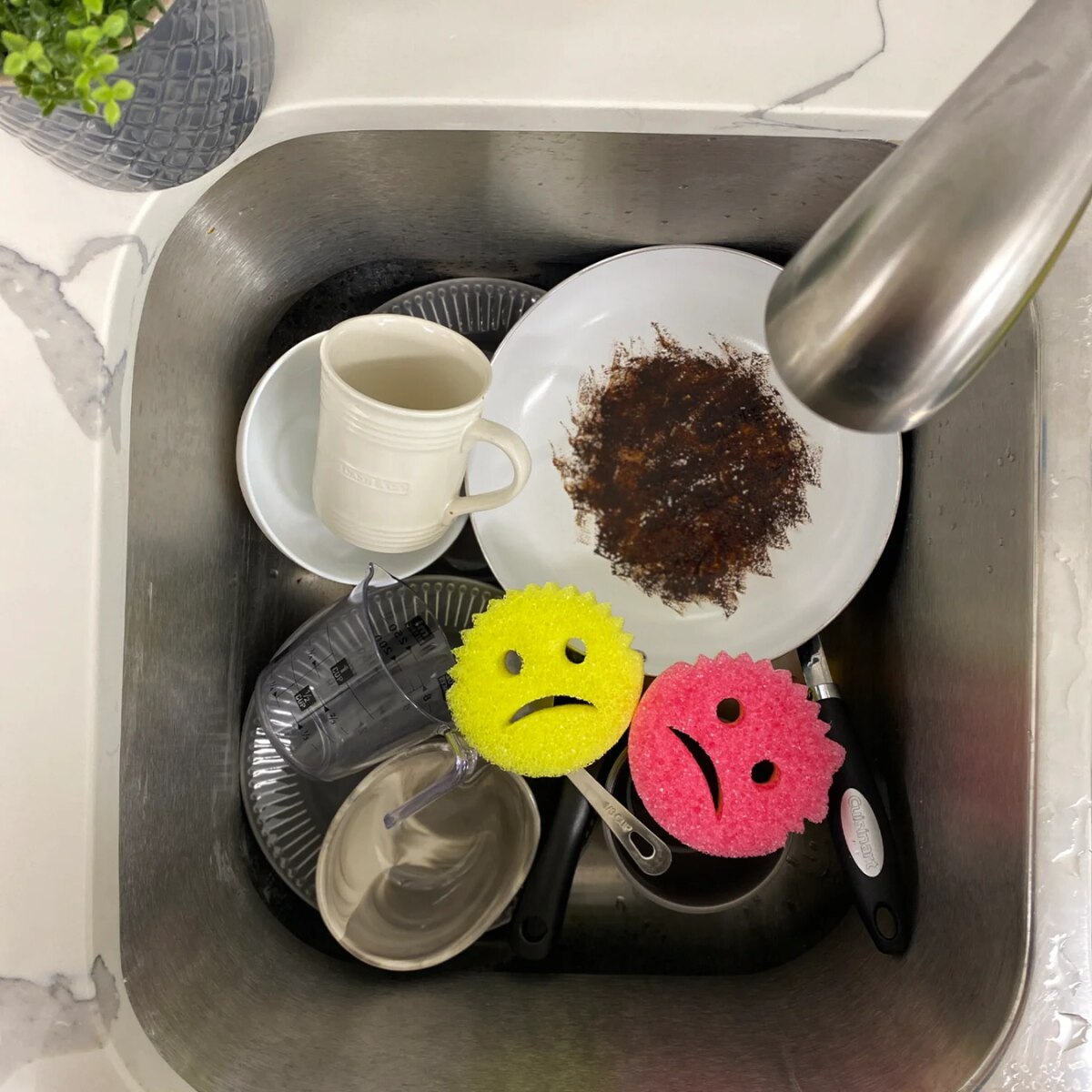 Set 2 bureti Scrub Daddy, Sad Daddy si Sad Mommy, De Curatat Fara ...