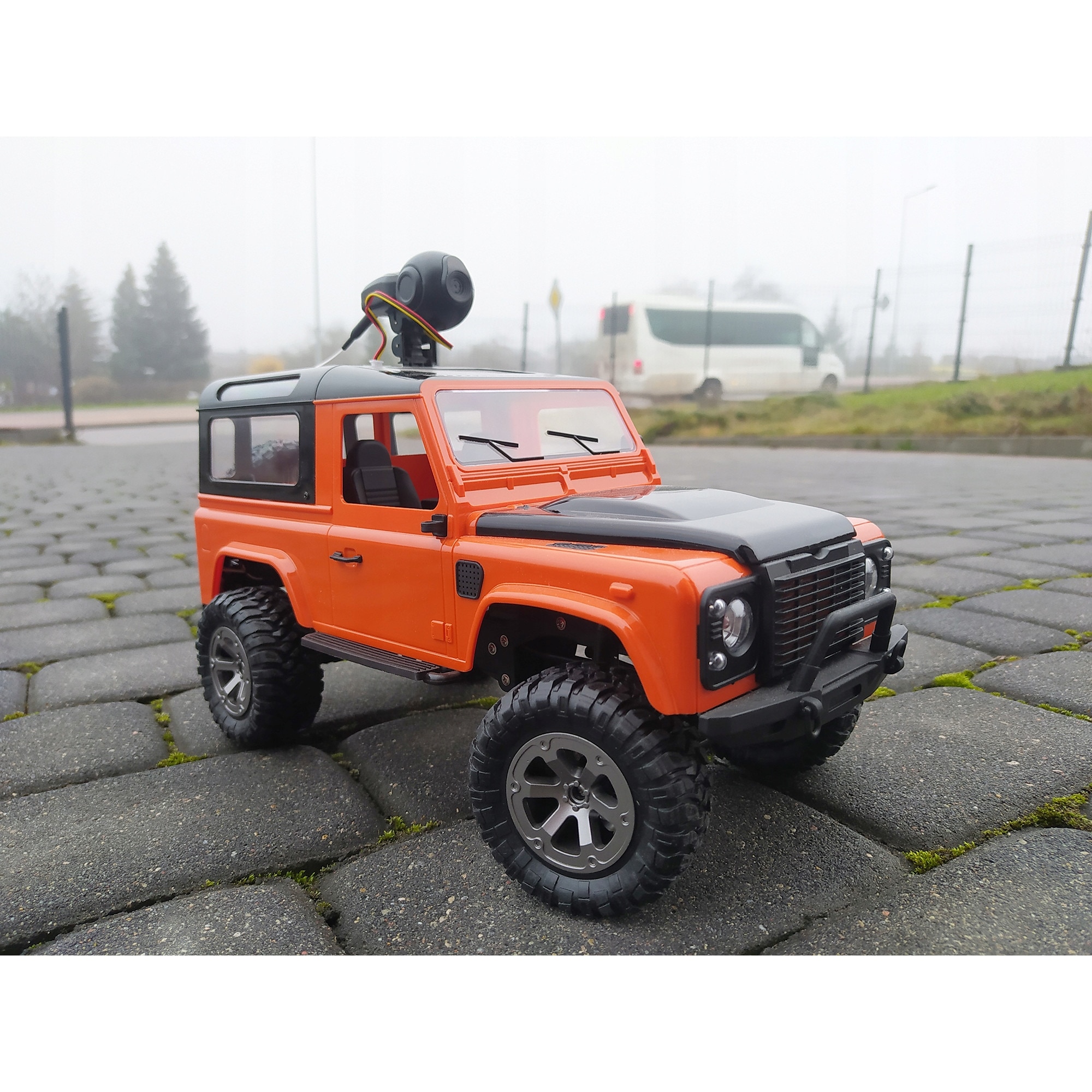 Masina off-road cu telecomanda si camera foto fayee fy003 cu tractiune ...