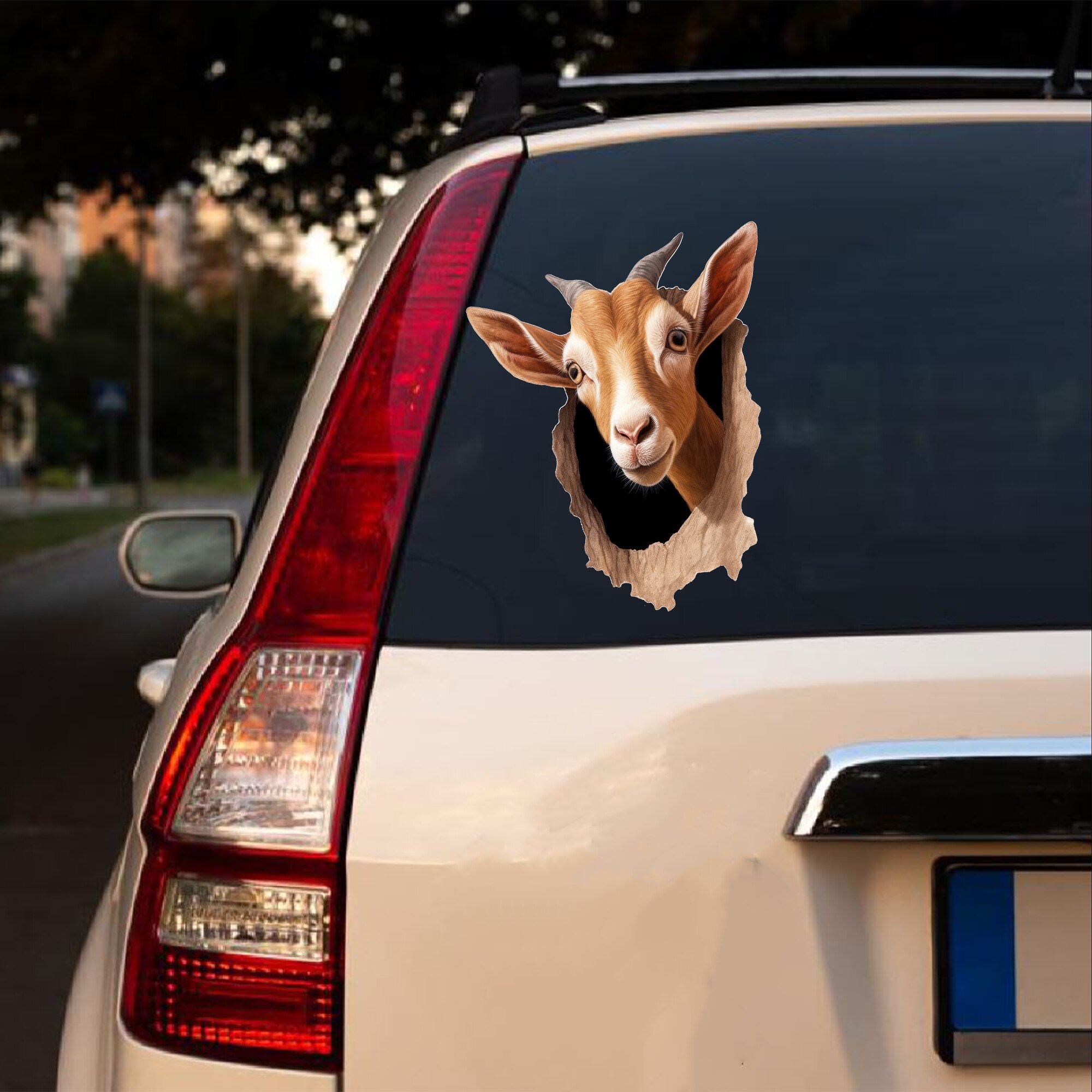 Sticker decorativ pentru perete, auto si geam, Crapatura: capra model 2 ...