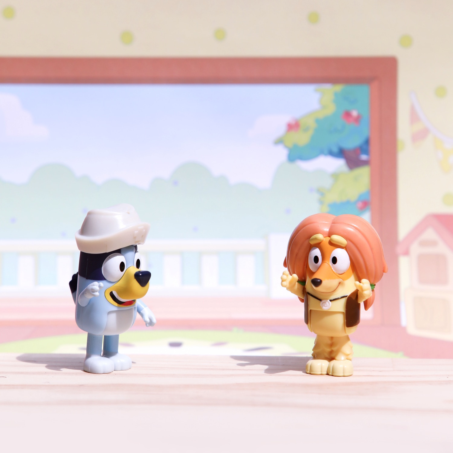 Комплект 2 фигурки Bluey - Bluey & Indy, Doctor Checkup - eMAG.bg