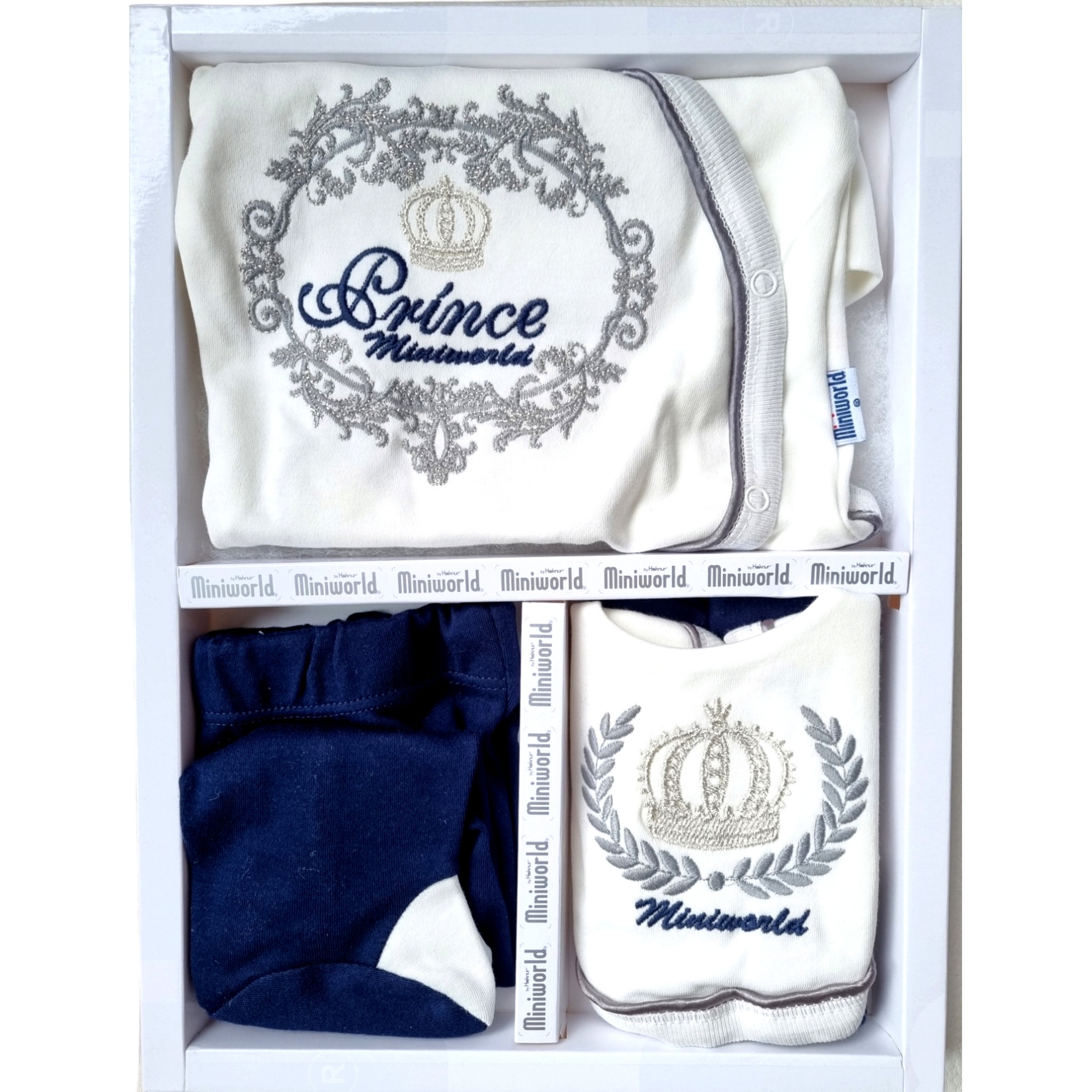 Set nou-nascut baieti din 5 piese, bumbac 100%, Prince, 0-3 luni, 62 cm, Alb - eMAG.ro