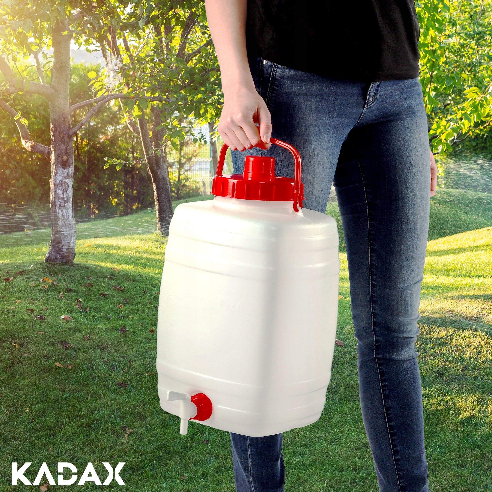 Butoi din plastic cu robinet pentru apa, Kadax, 15l, Alb - eMAG.ro