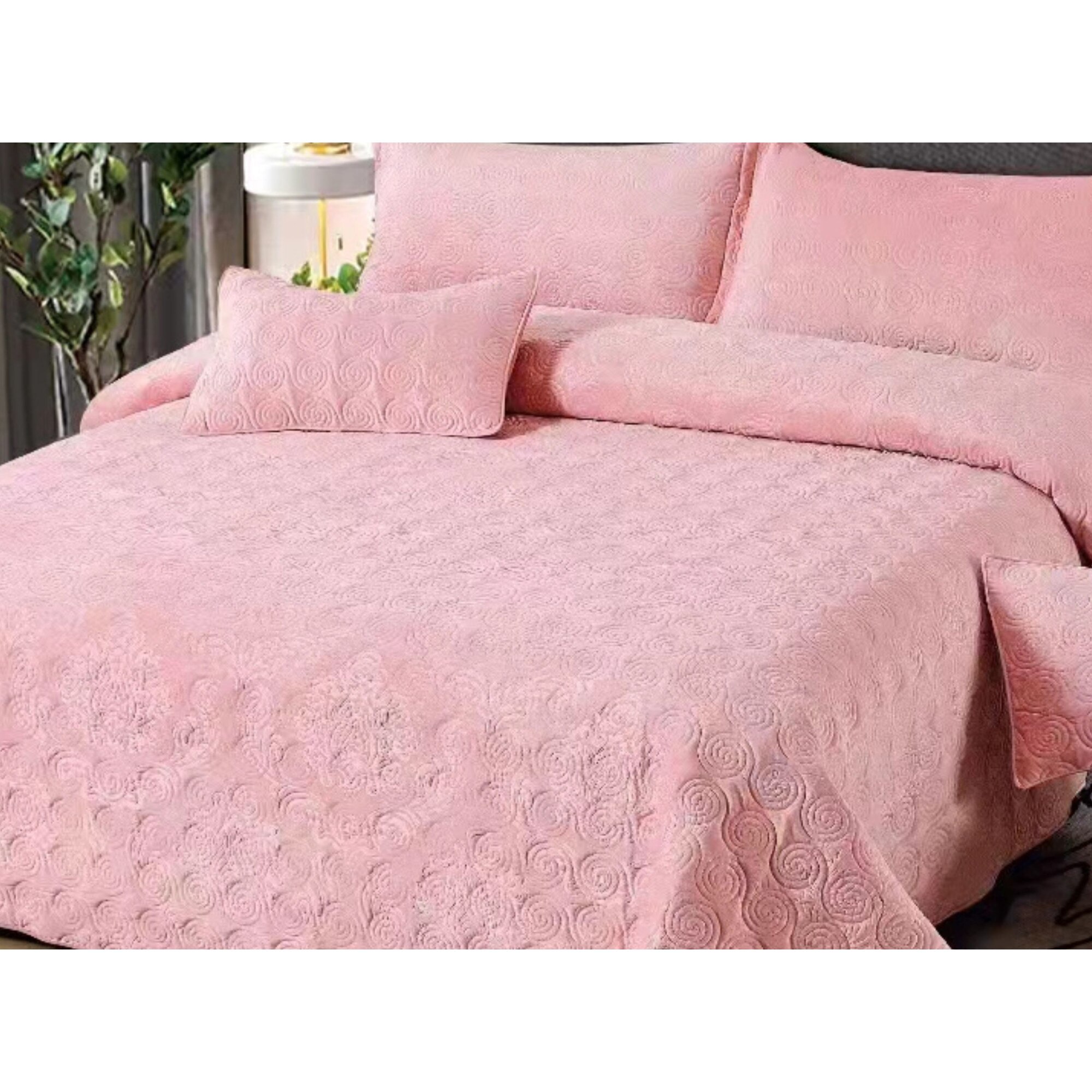 Cuvertura de pat si 4 Fete de Perna din Catifea, Matlasata, 220 x 240 ...