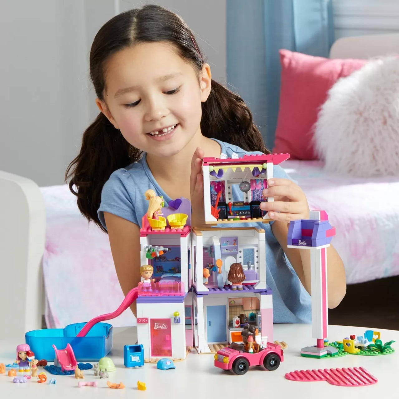Barbie Mega Bloks Set De Joaca Dreamhouse Barbie Color Reveal - eMAG.ro