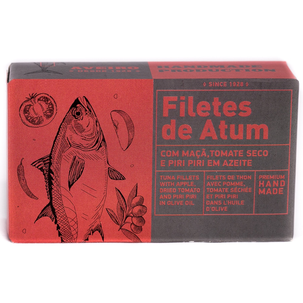 File de ton in ulei de masline cu mar, rosii uscate si ardei iute ...