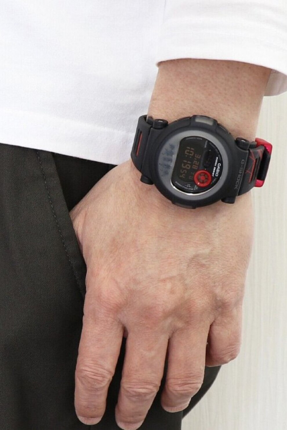 Casio, Мултифункционален часовник G-Shock, Черен, Червен - eMAG.bg