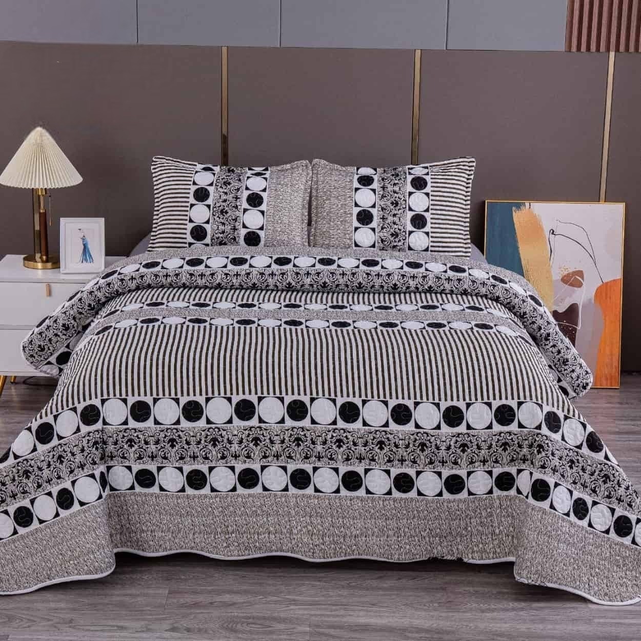 Cuvertura de pat cu 2 fete, 100% PES, 3 piese, pat 2 persoane, alb / negru, 230x250 cm - eMAG.ro