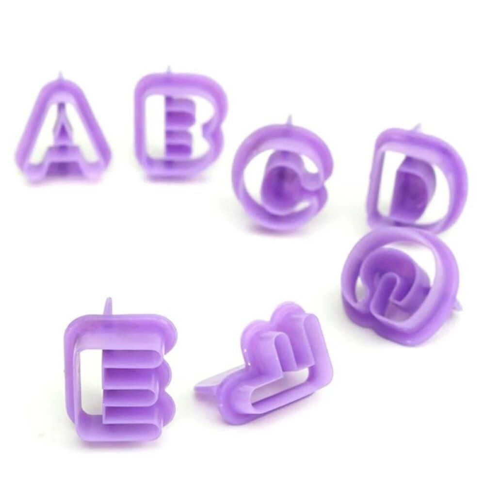 Set 40 forme de ornat torturi, Plastic, Mov - eMAG.ro