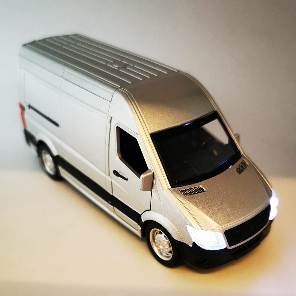 Macheta de metal Mercedes Sprinter, cu sunet si lumini, 15cm, scara1:64 ...