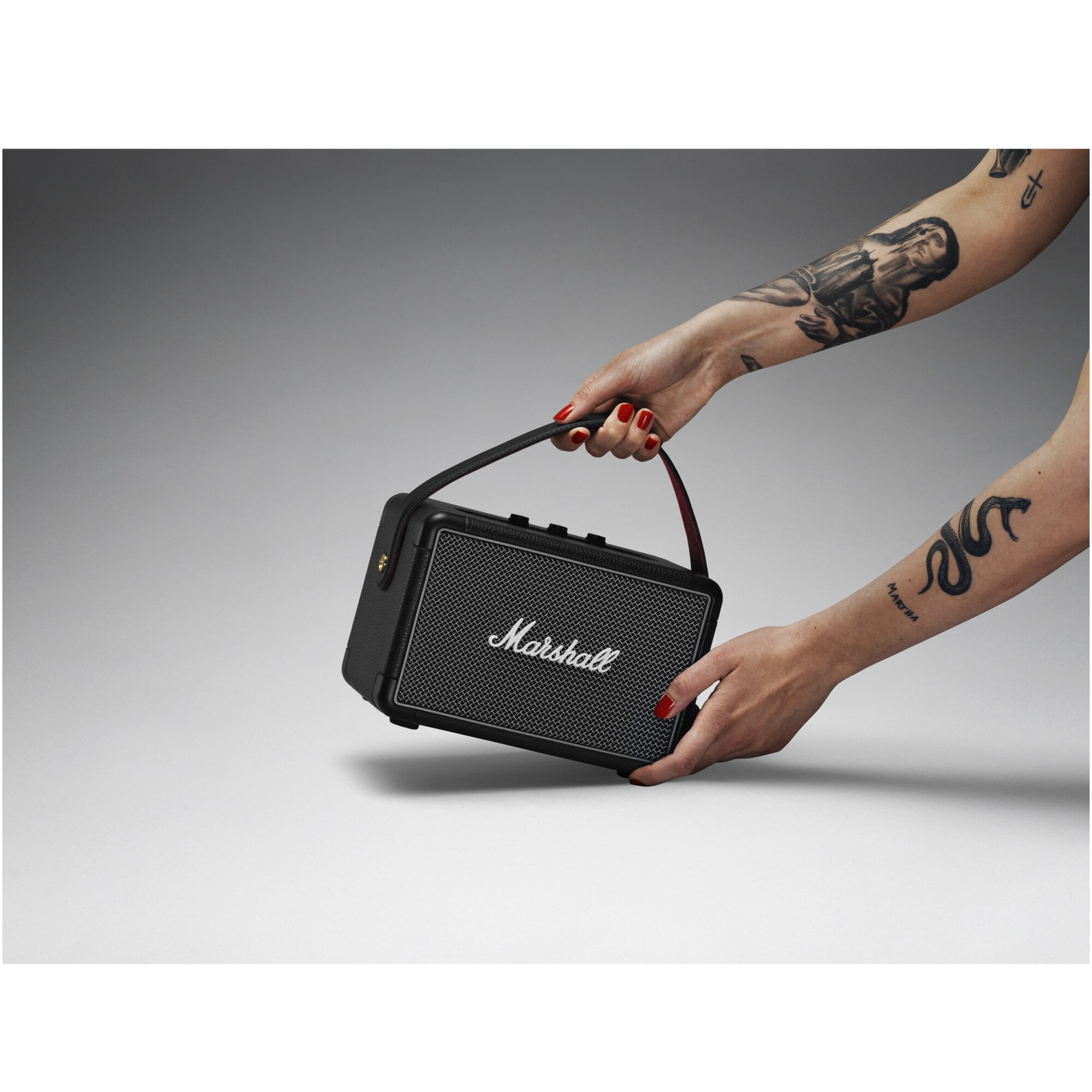 Boxa Marshall Bluetooth Kilburn II Negru - eMAG.ro