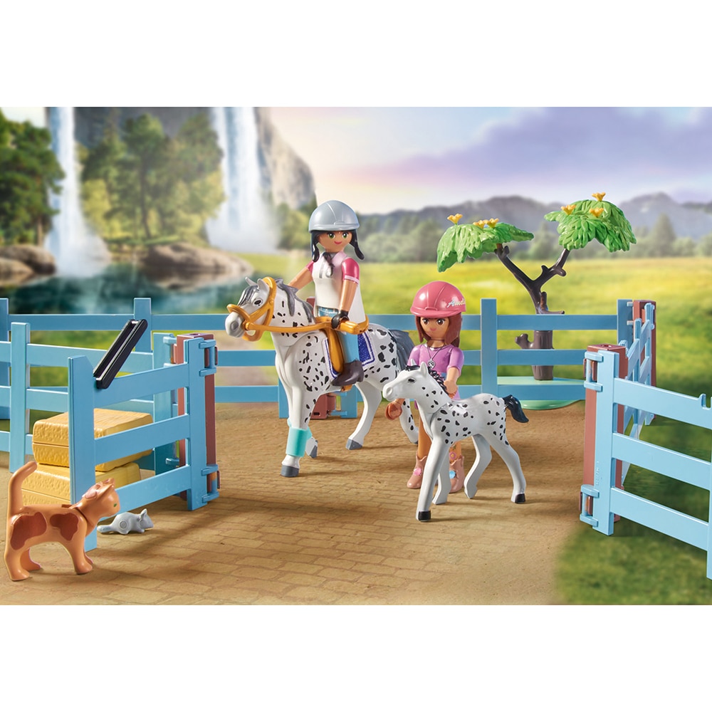 Playmobil Horses of Waterfall - Водопадът от фермата - eMAG.bg