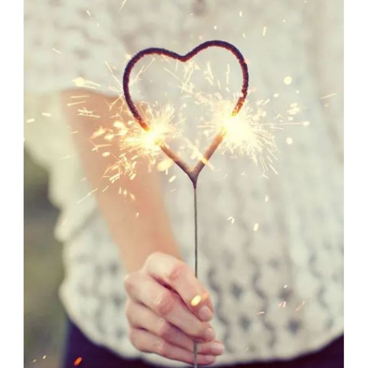 Set cu 5 artificii cu efect de stelute, forma de inimioara, 24x8 cm ...